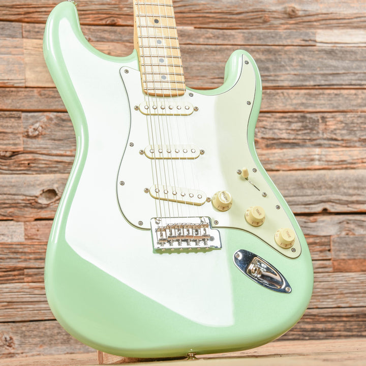 Fender Limited Edition Player Stratocaster Sea Foam Pearl 2021 ...