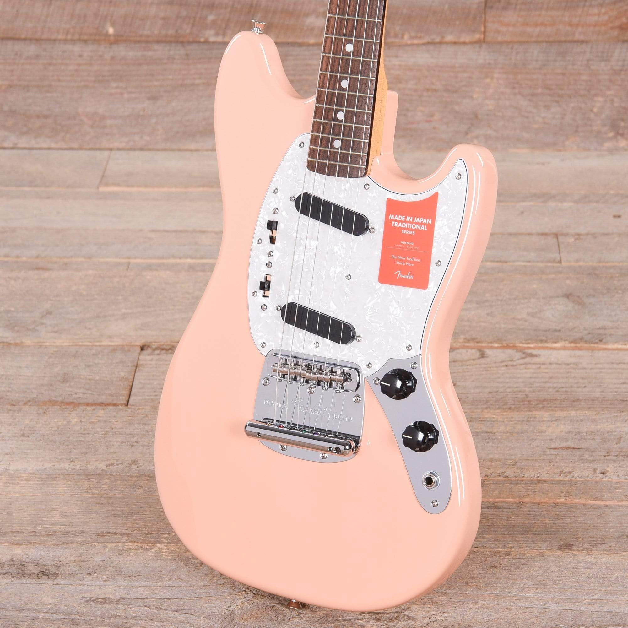 Fender MIJ Traditional 70s Mustang RW Flamingo Pink w/Gig Bag – Chicago ...
