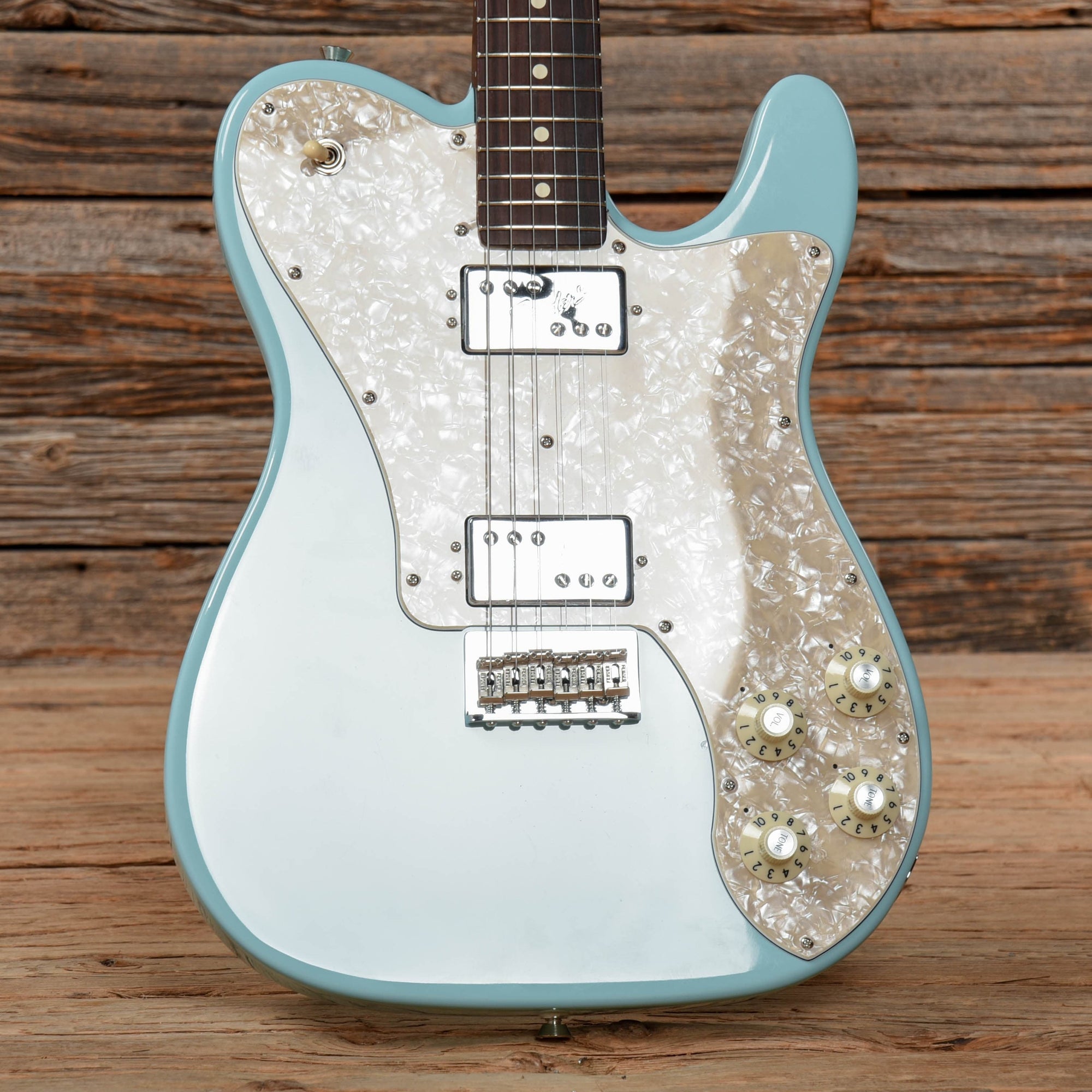 Fender Mod Shop Telecaster Deluxe Daphne Blue 2021 – Chicago Music Exchange