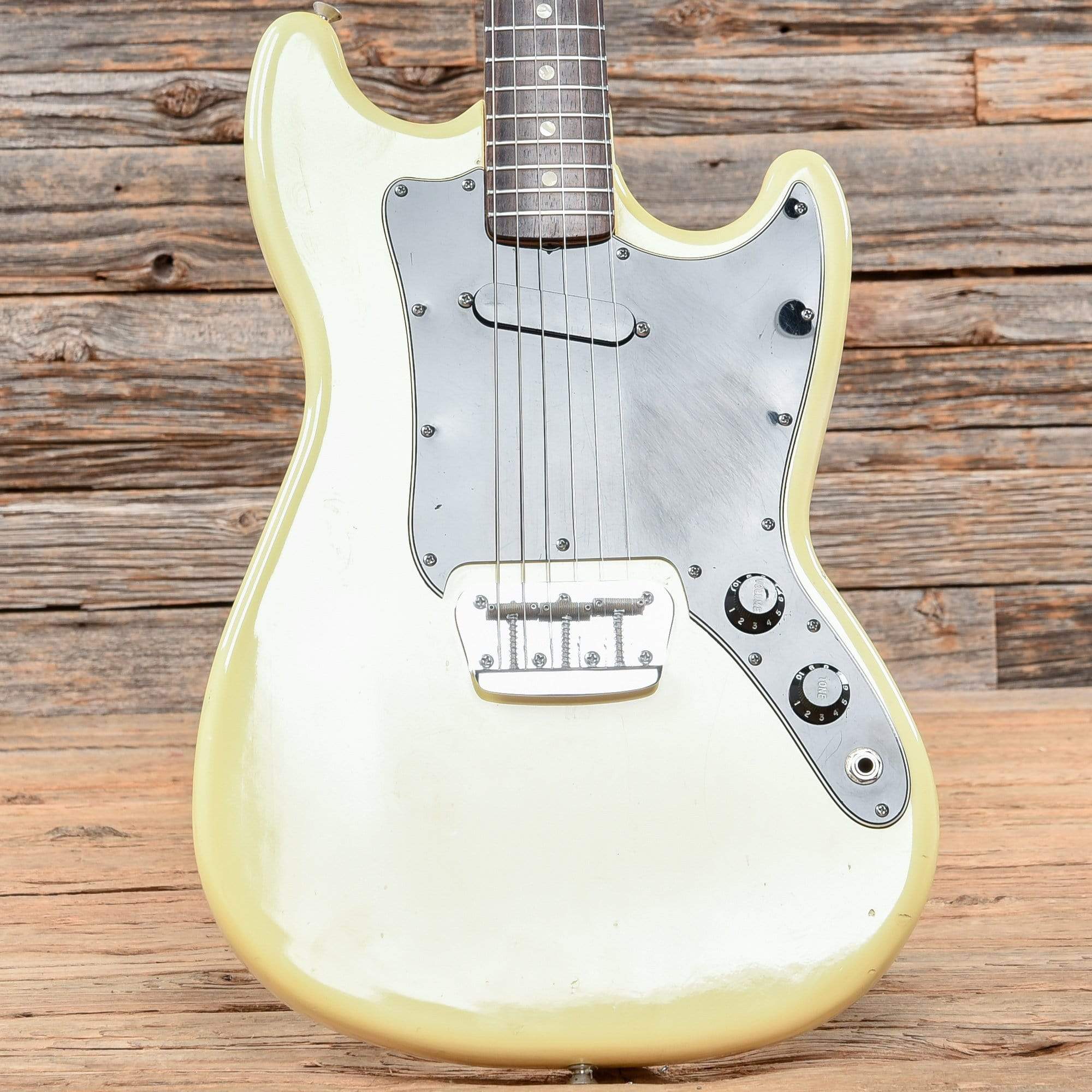 Fender Musicmaster 1978 – Chicago Music Exchange