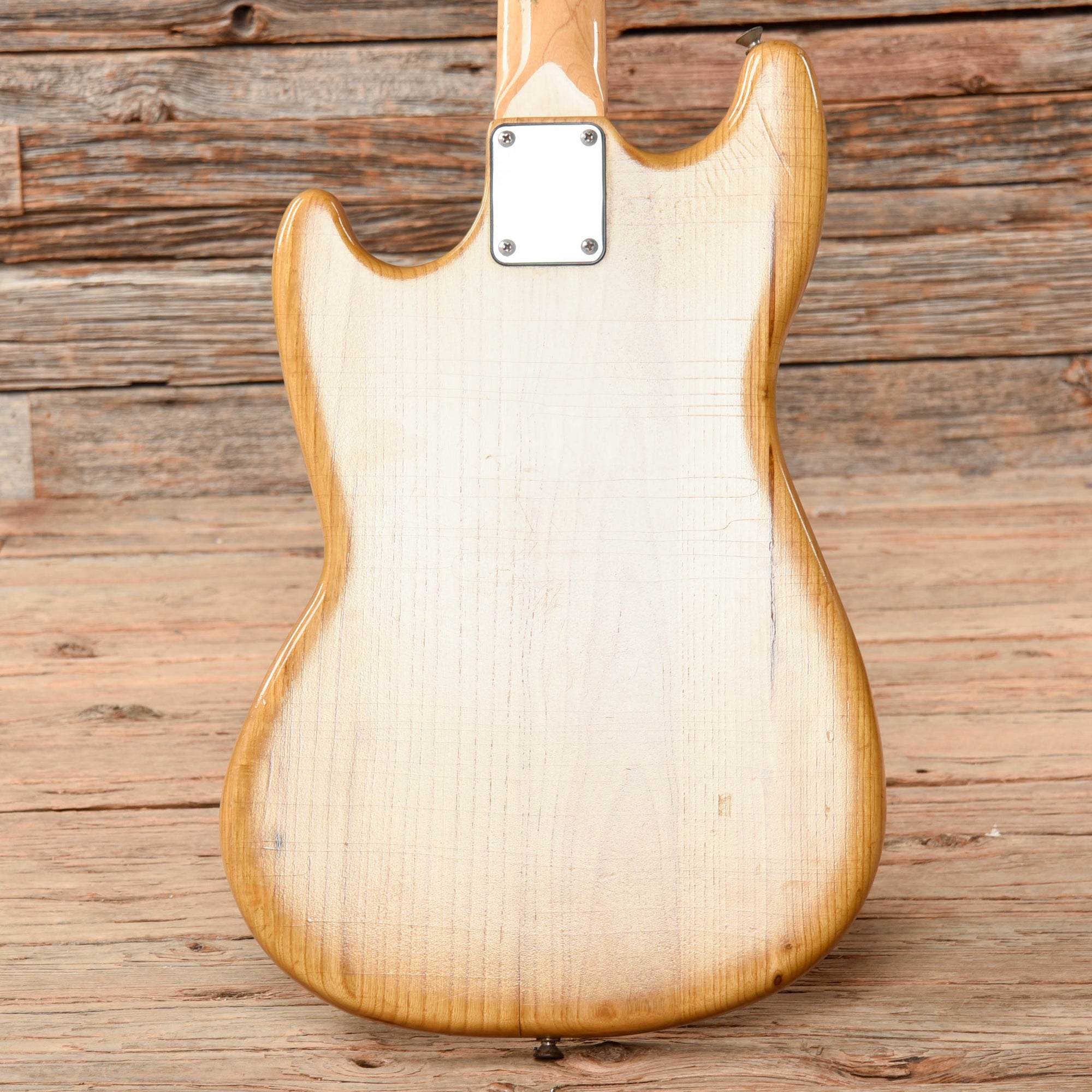 Fender Musicmaster Natural 1978 – Chicago Music Exchange