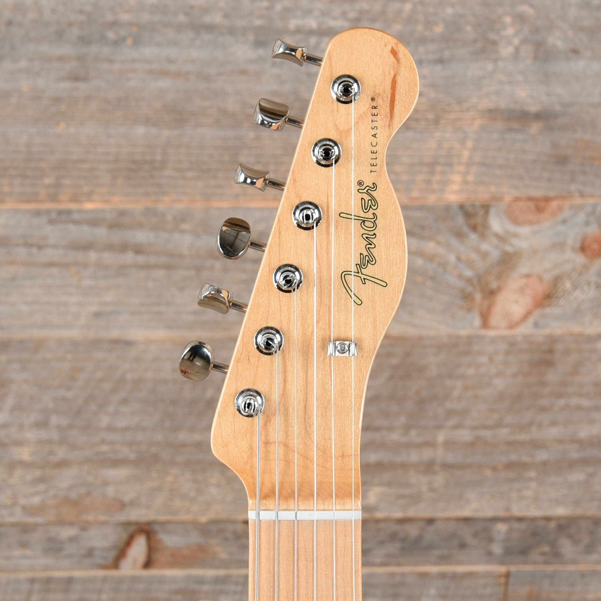 Fender Noventa Telecaster Fiesta Red – Chicago Music Exchange