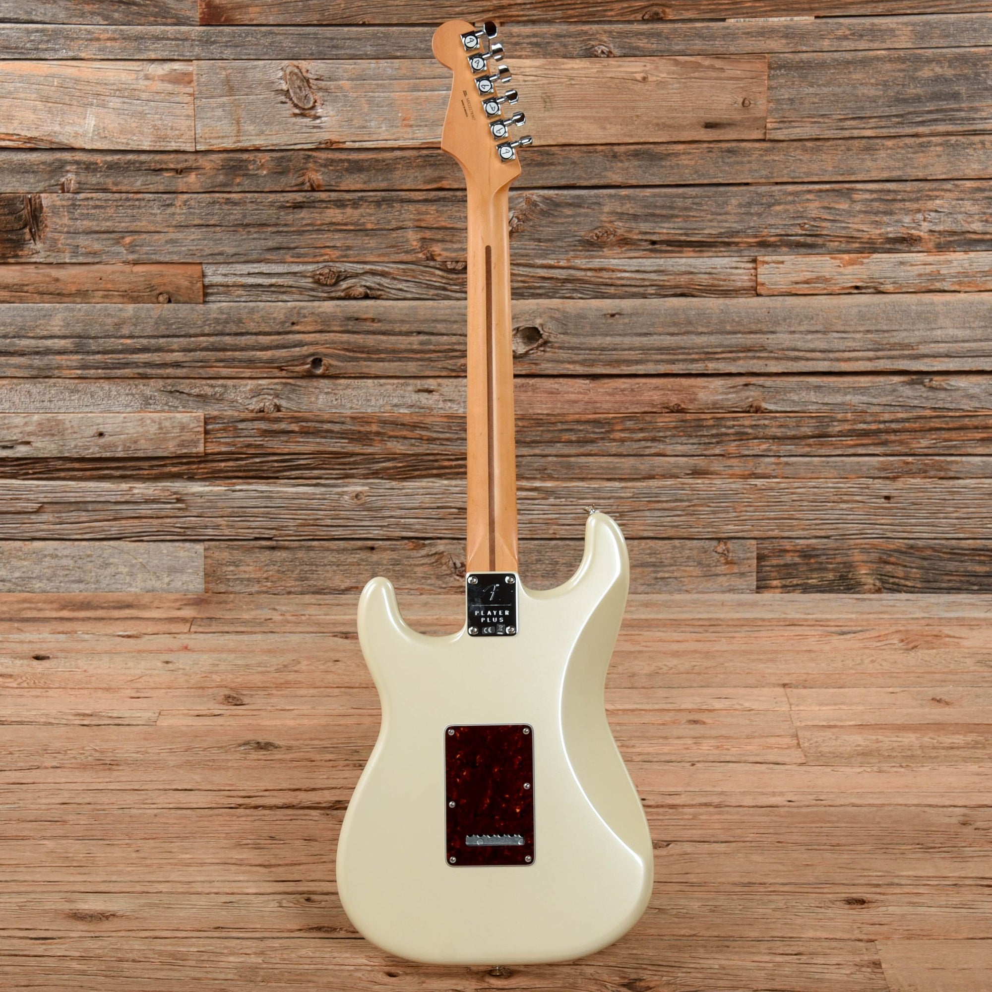 Fender Player Plus Stratocaster Olympic Pearl 2022 – Chicago Music Exchange