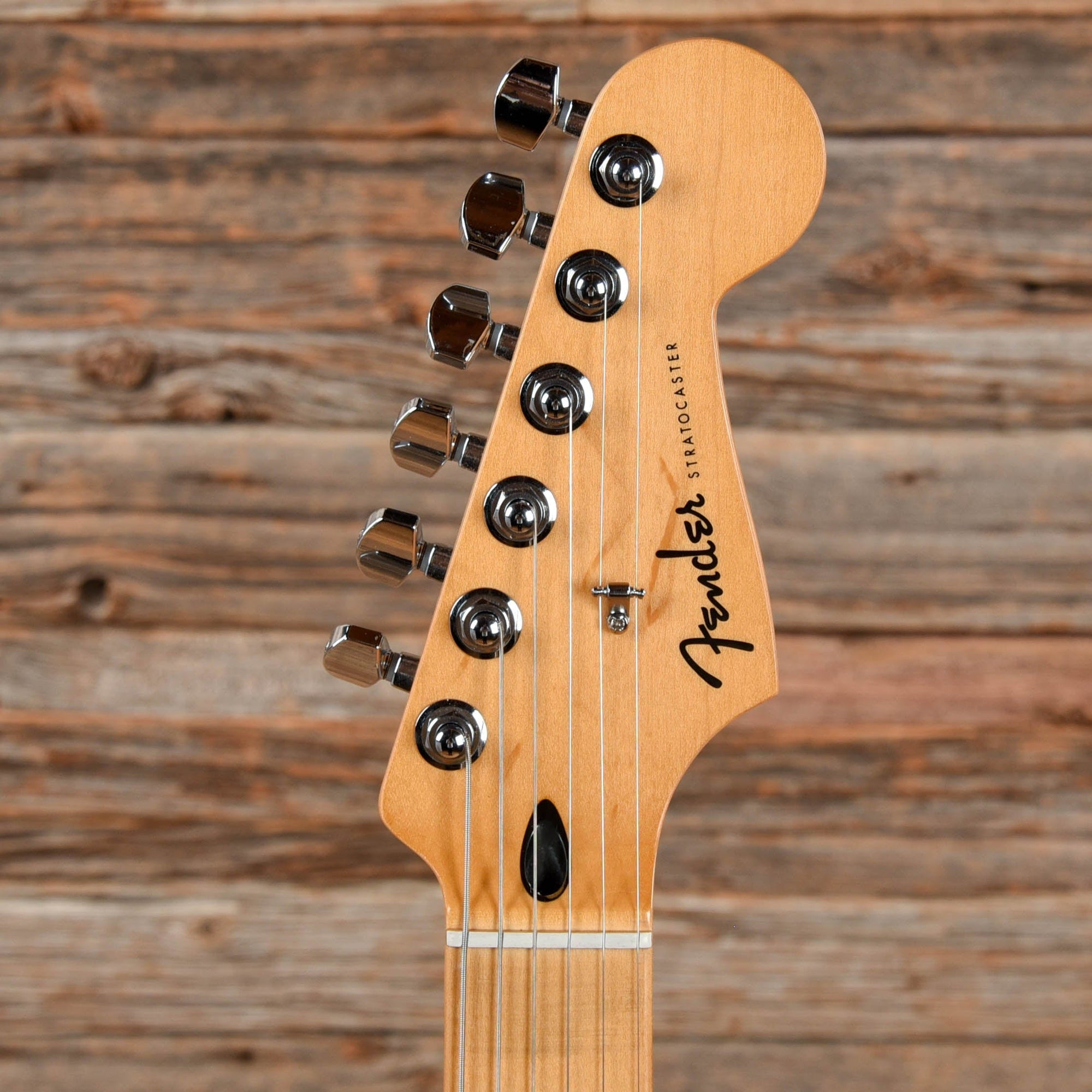 Fender Player Plus Stratocaster Olympic Pearl 2022 – Chicago Music Exchange