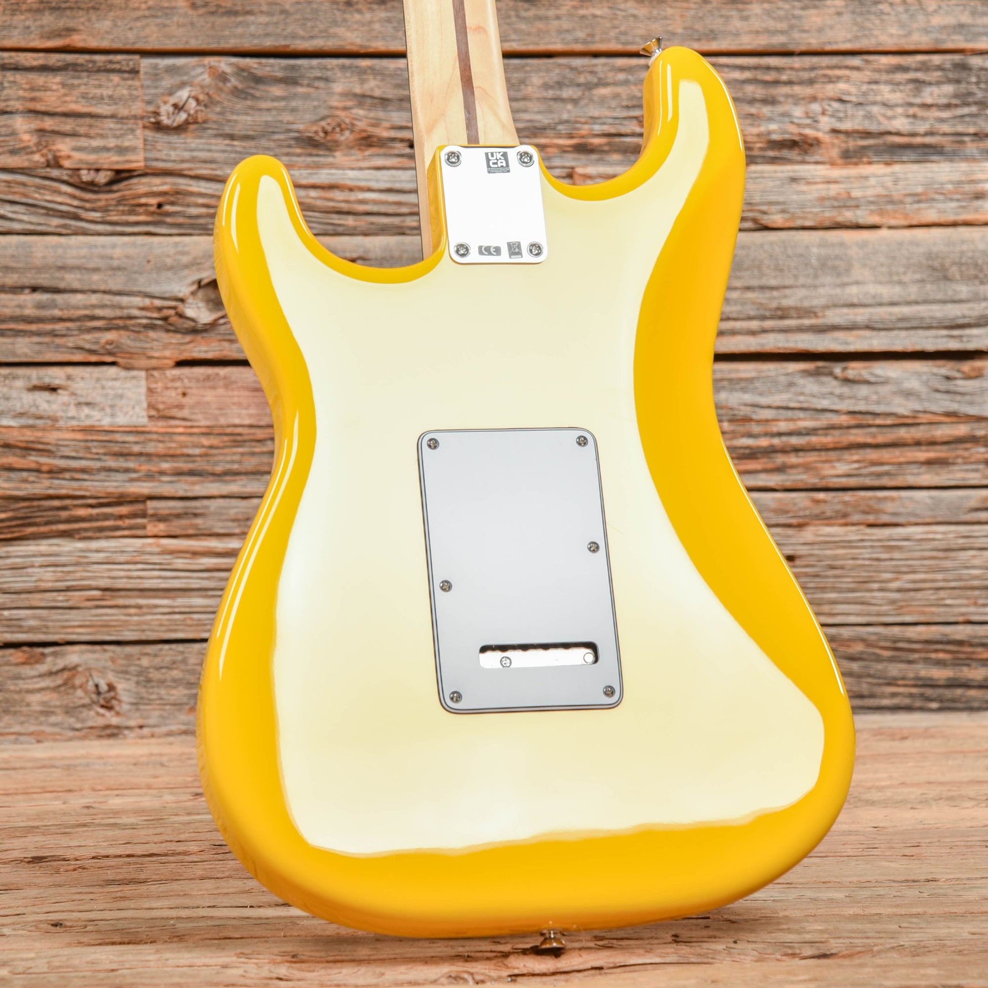 Fender Player Stratocaster Ferrari Yellow 2022 – Chicago Music Exchange