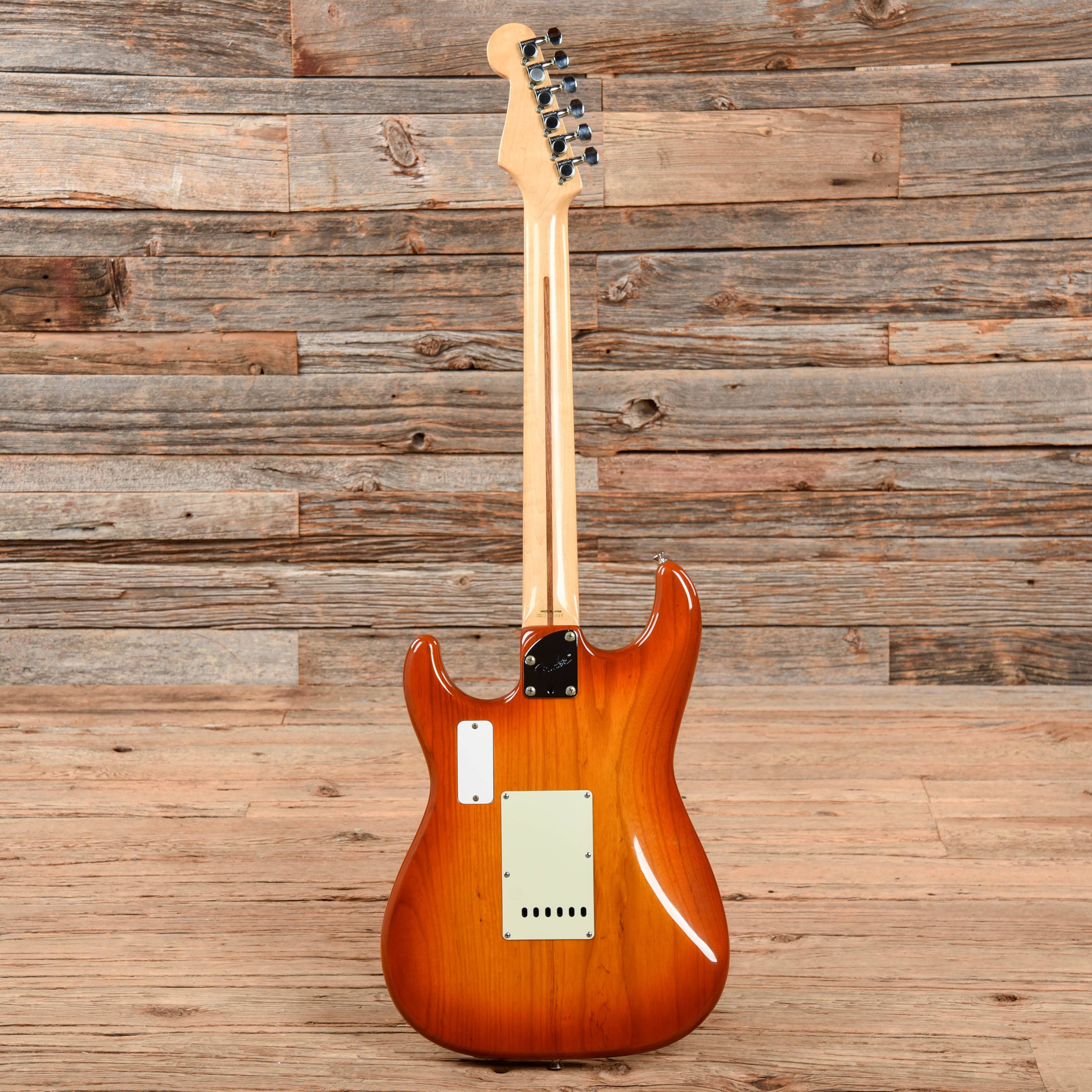 Fender Pro-Feel Stratocaster STR-850LS Sienna Sunburst – Chicago Music ...