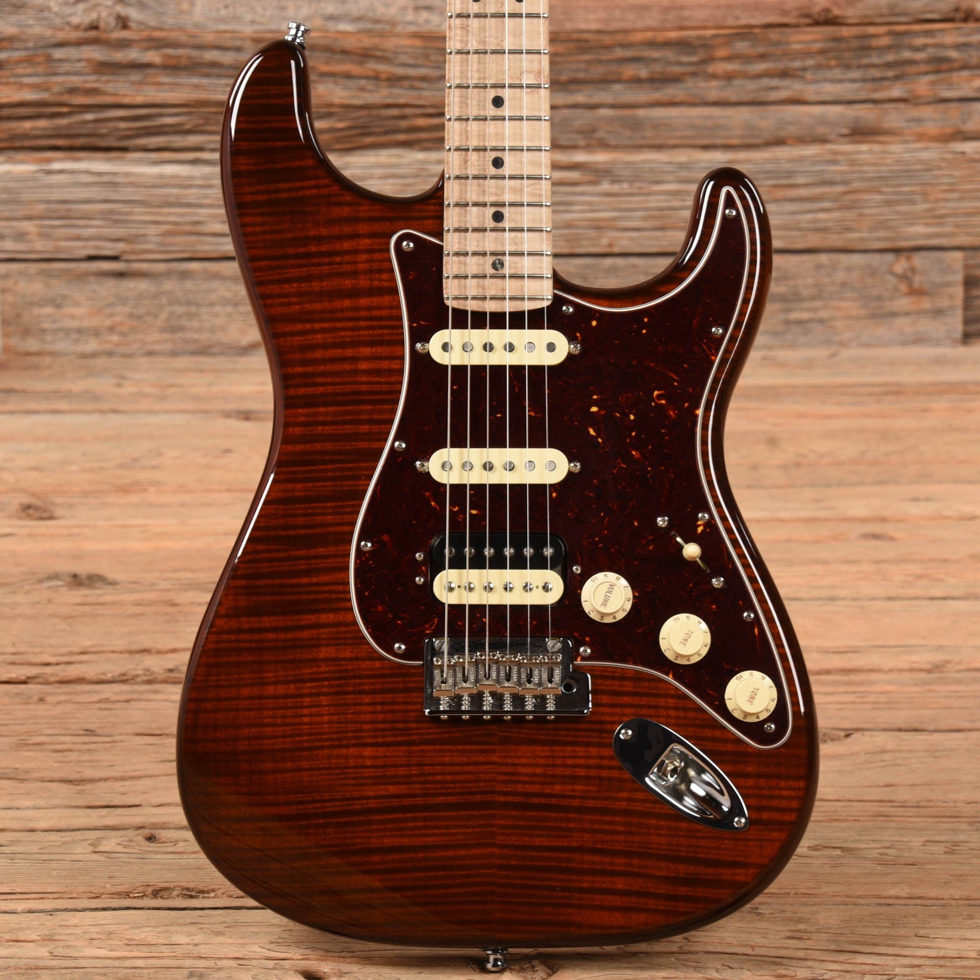Fender Rarities Flame Top Stratocaster HSS Golden Brown 2019 – Chicago ...