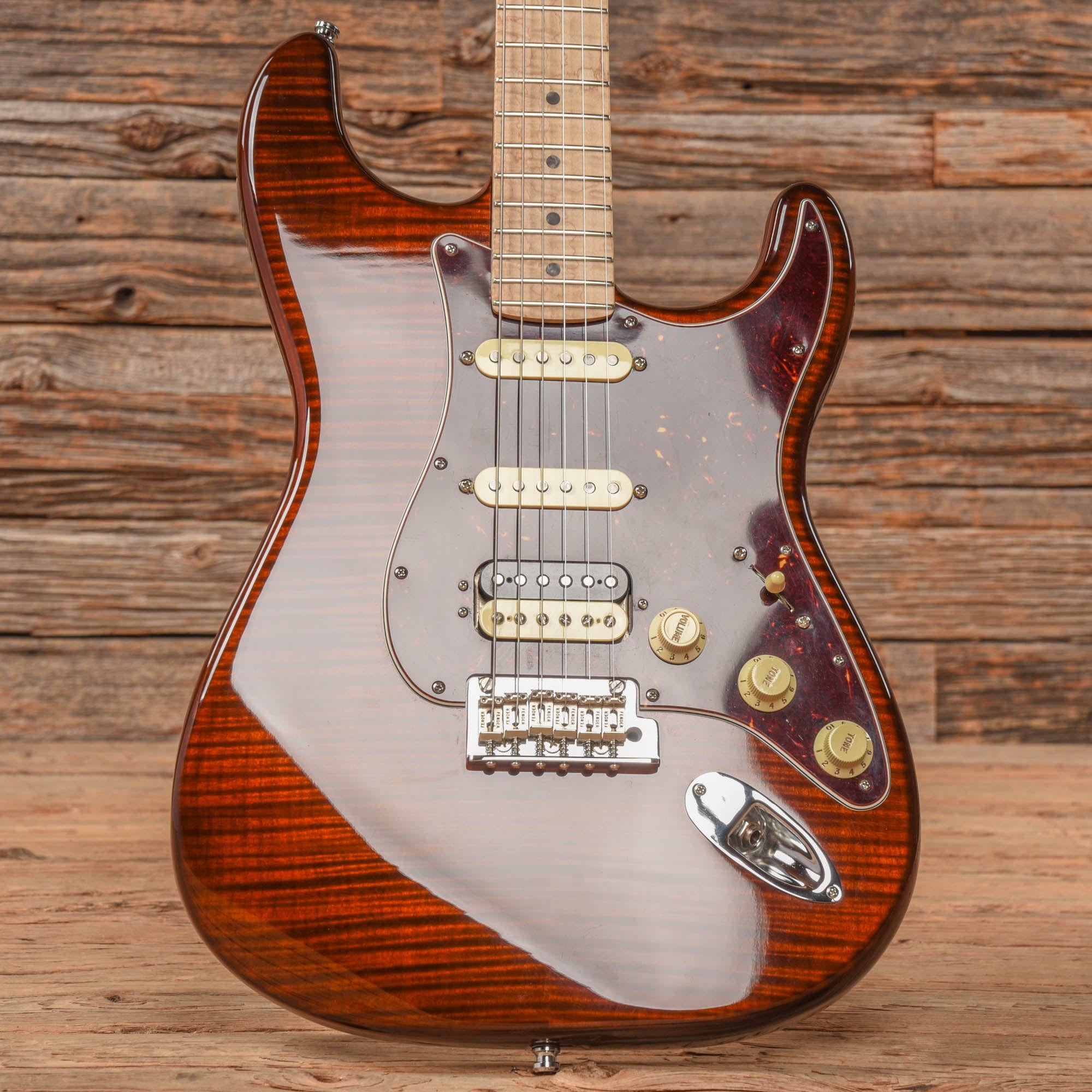 Fender Rarities Flame Top Stratocaster HSS Golden Brown 2019 – Chicago ...