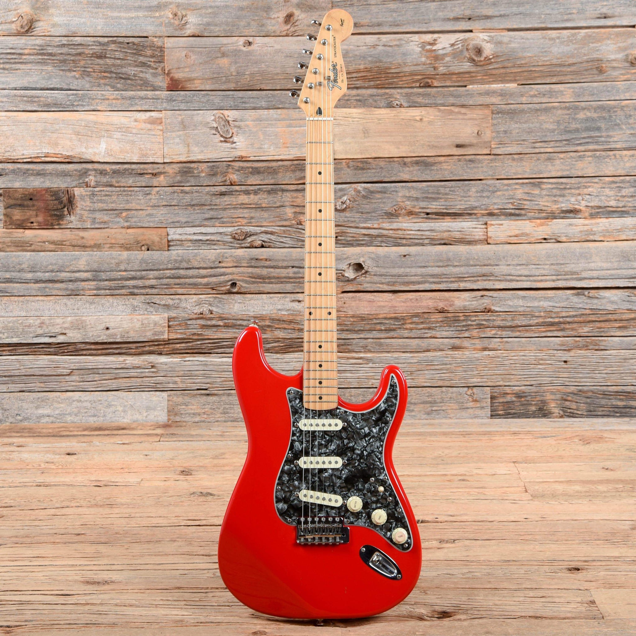 Fender Squier Series Stratocaster Torino Red 1992 – Chicago Music Exchange