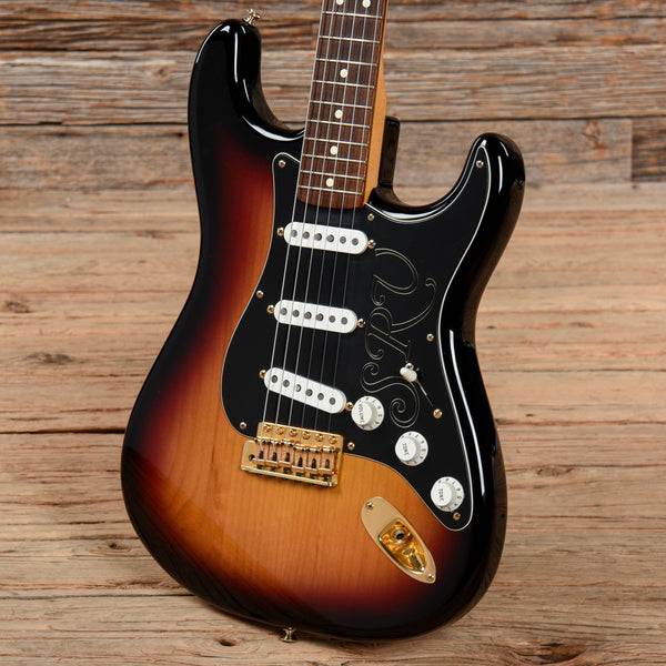Fender SRV Signature Strat Sunburst 2005 – Chicago Music Exchange