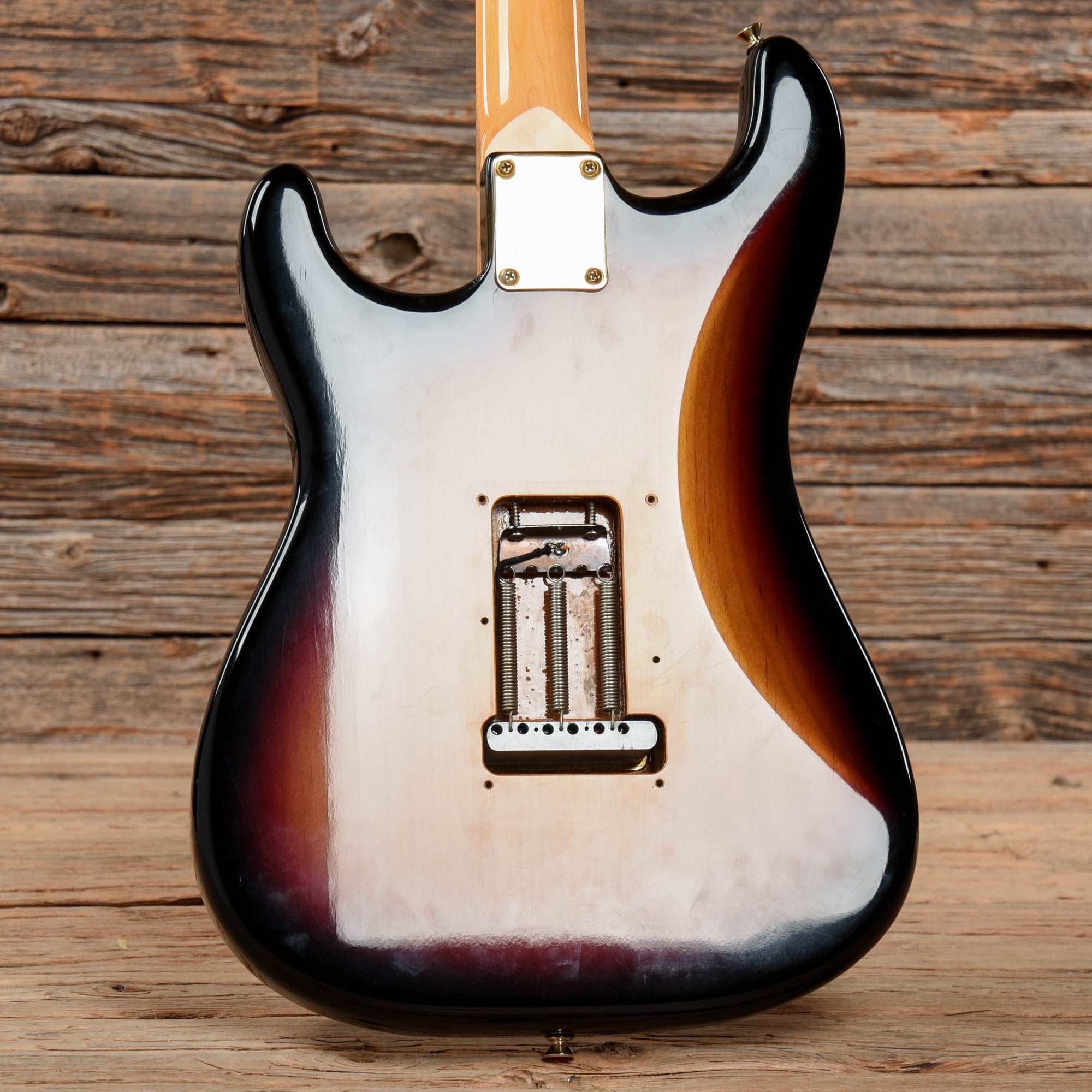 Fender SRV Signature Strat Sunburst 2005 – Chicago Music Exchange