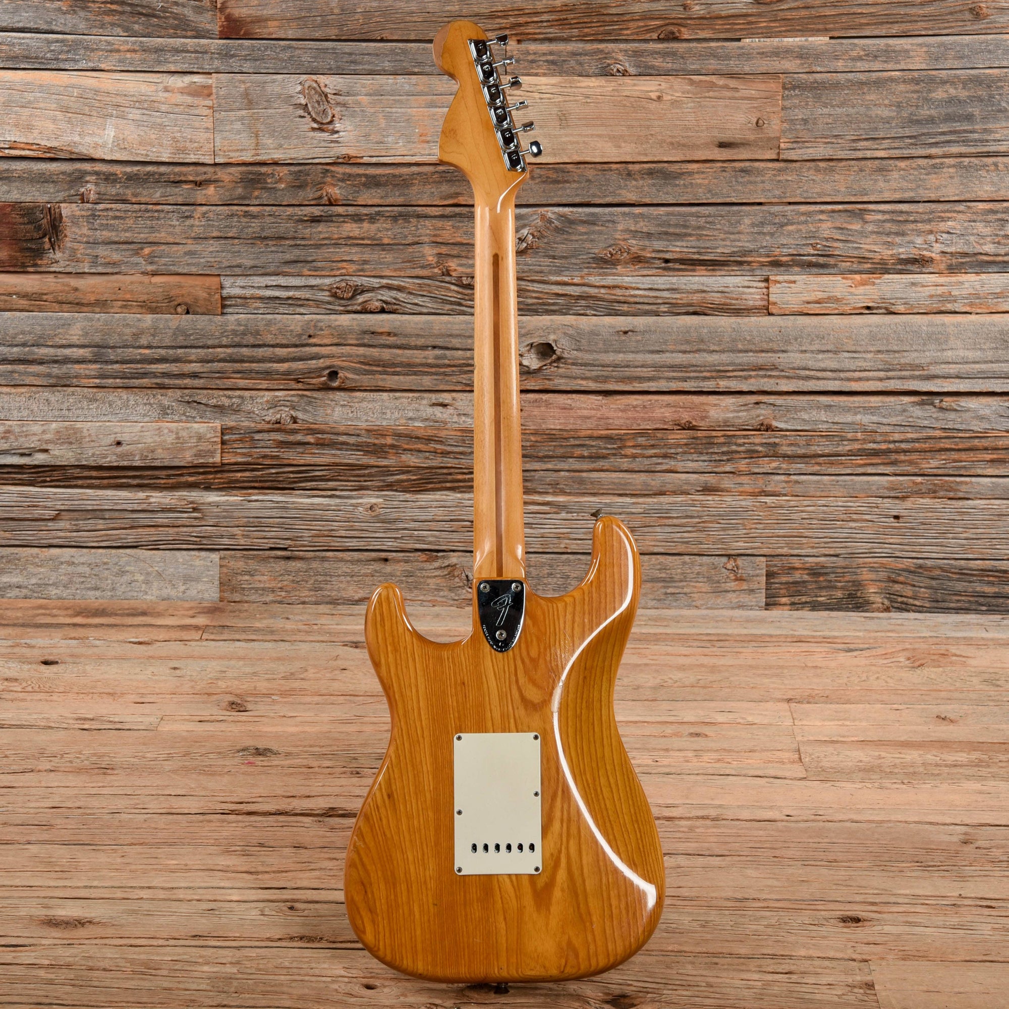 Fender Stratocaster Natural 1977 – Chicago Music Exchange