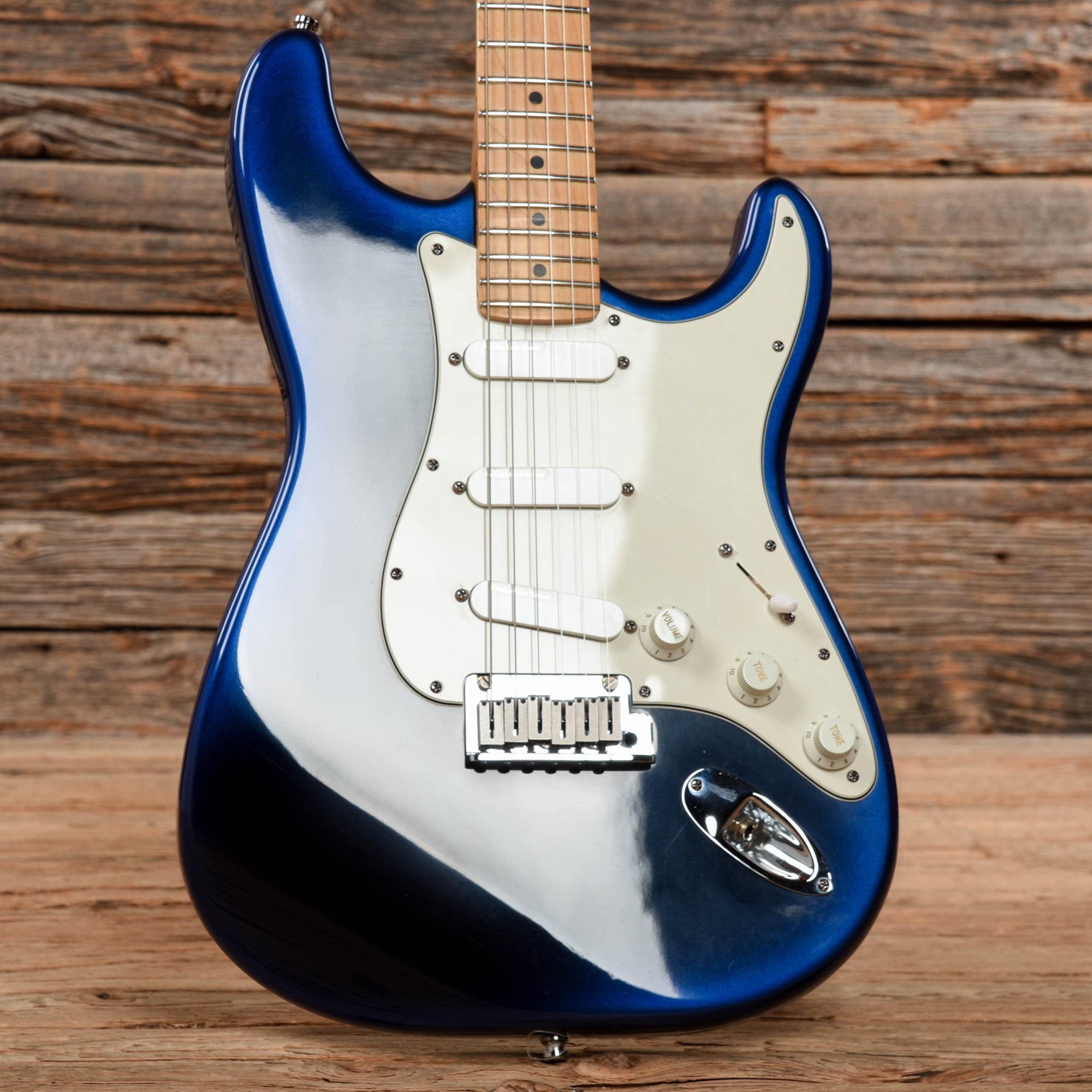 Fender Stratocaster Plus Blue 1995 – Chicago Music Exchange
