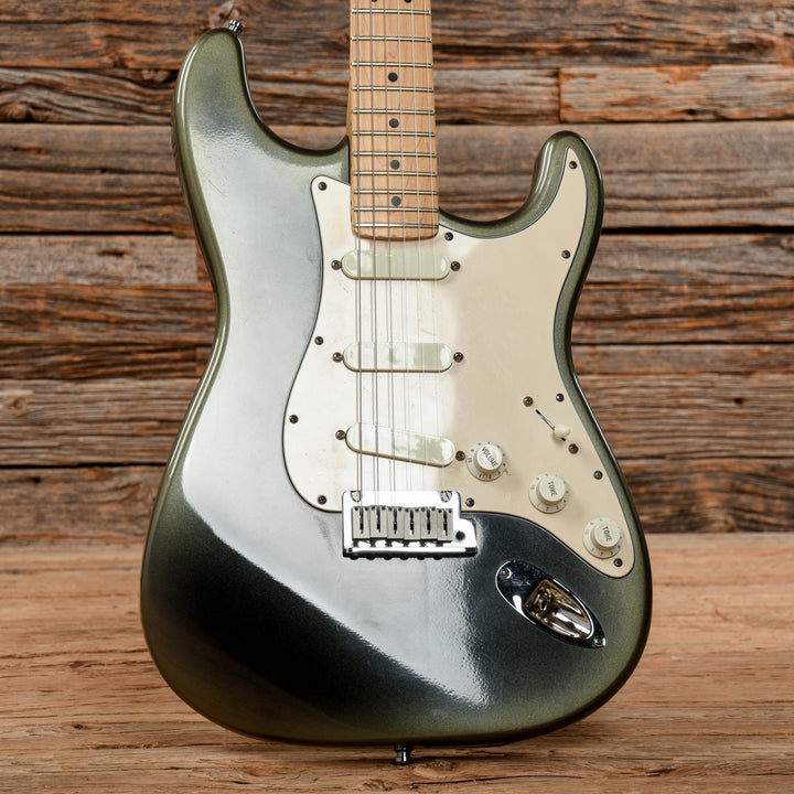 Fender Stratocaster Plus Deluxe Black Pearl Burst 1989 – Chicago Music ...