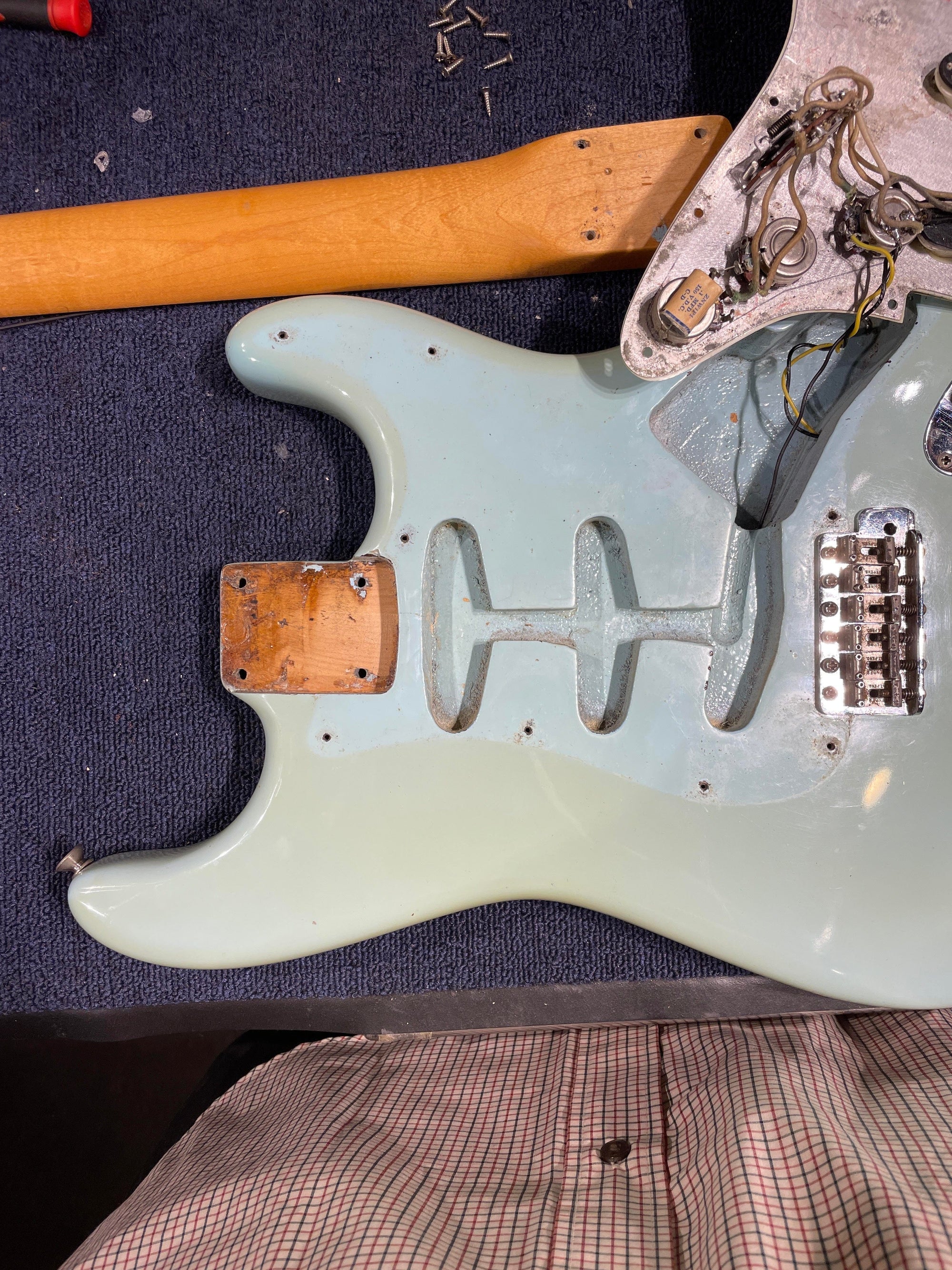 Fender Stratocaster Sonic Blue Refin 1960 – Chicago Music Exchange