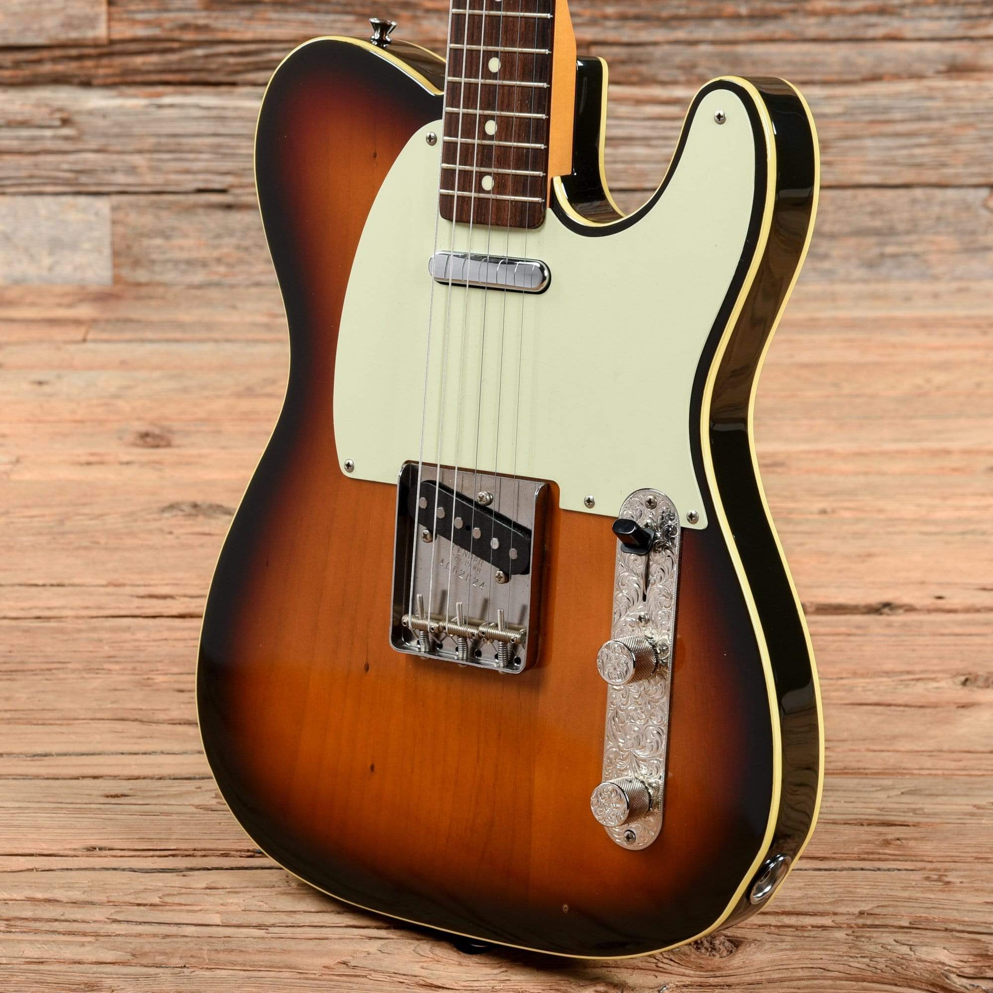 Fender TC-62 Custom Telecaster Sunburst 1992 – Chicago Music Exchange