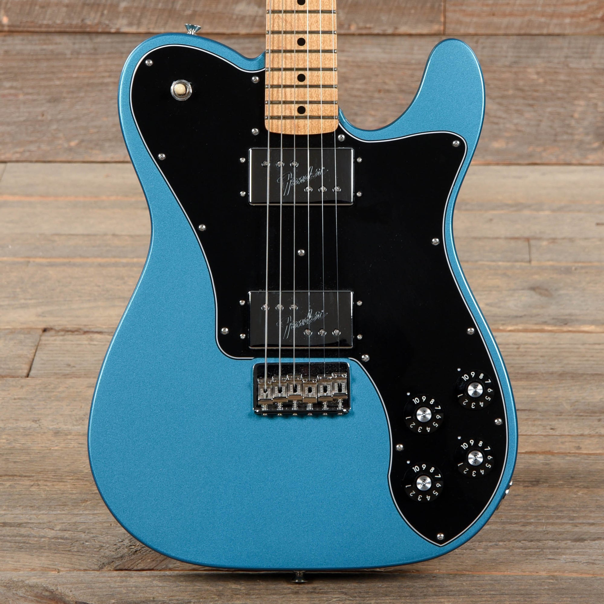 Fender Vintera '70s Telecaster Deluxe Lake Placid Blue w/3-Ply Black P – Chicago Music Exchange