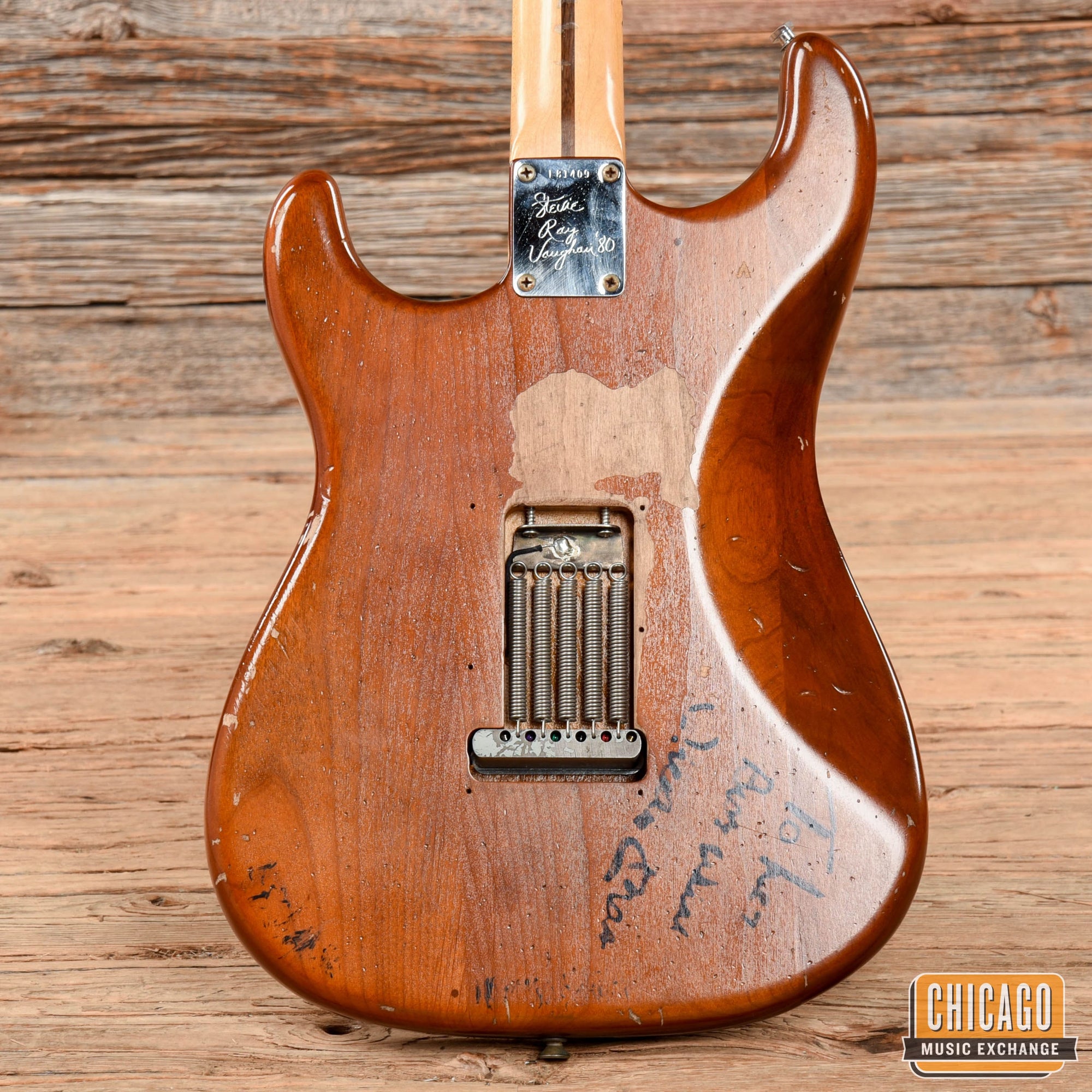 Fender SRV Lenny Stratocaster Masterbuilt Custom Shop Tribute Series S ...