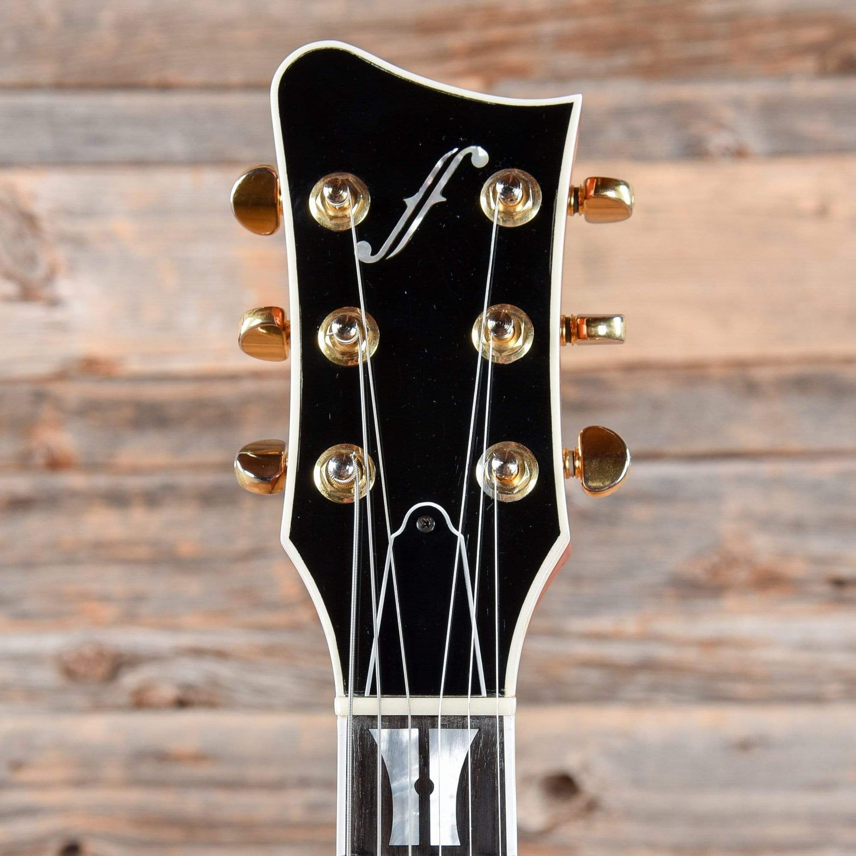 First Act Custom Shop Delia Cola Burst 2005 – Chicago Music Exchange