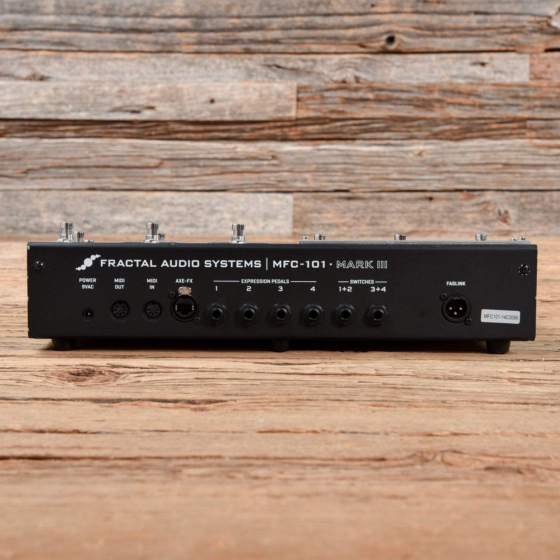 Fractal Audio Systems MFC-101 MIDI Foot Controller – Chicago Music Exchange