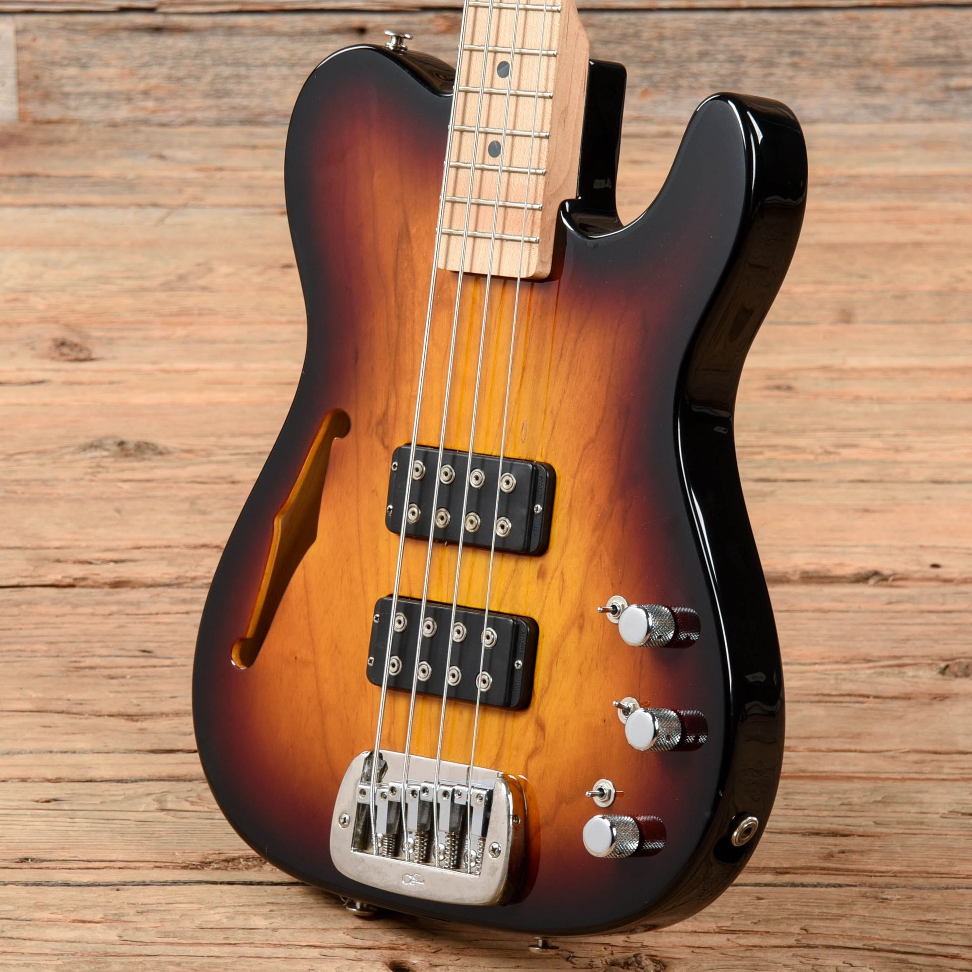 G&L ASAT Bass Semi-Hollow 3-Color Sunburst – Chicago Music Exchange