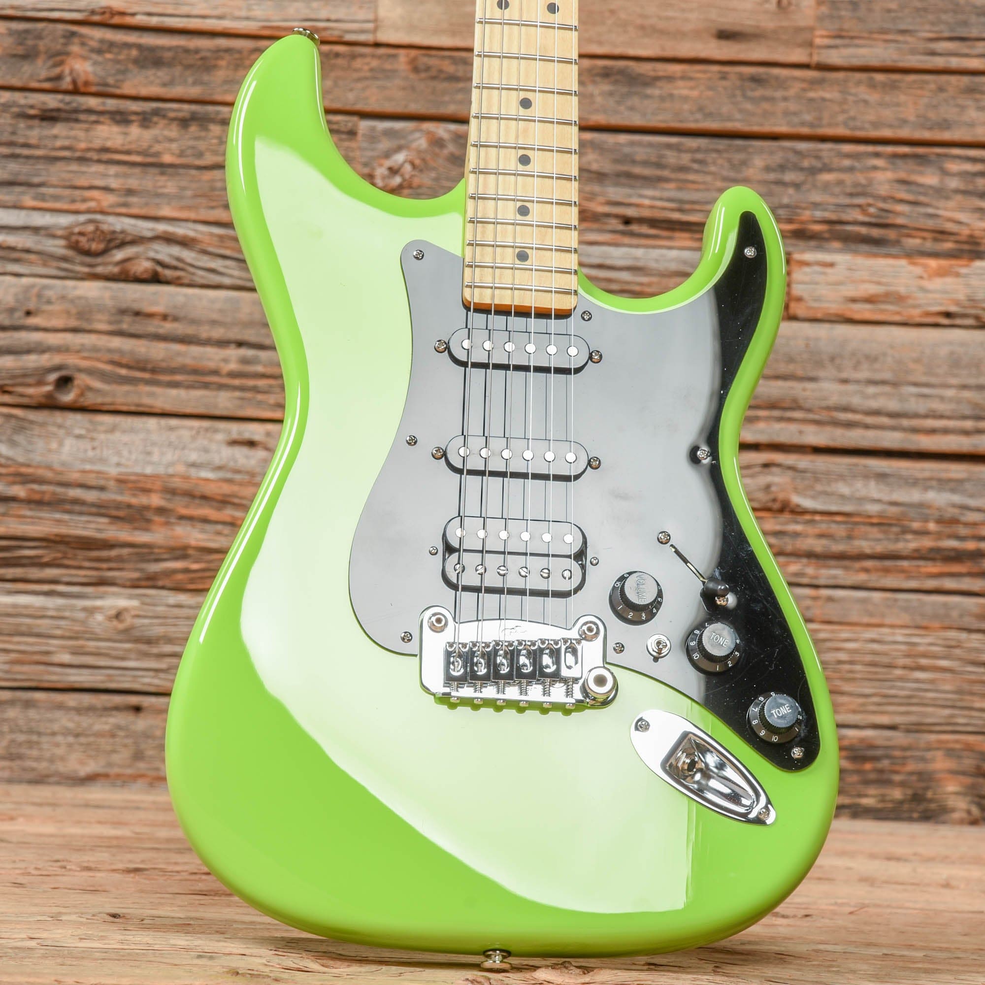 G&L Fullerton Deluxe Legacy HSS Macha Green 2022 – Chicago Music Exchange