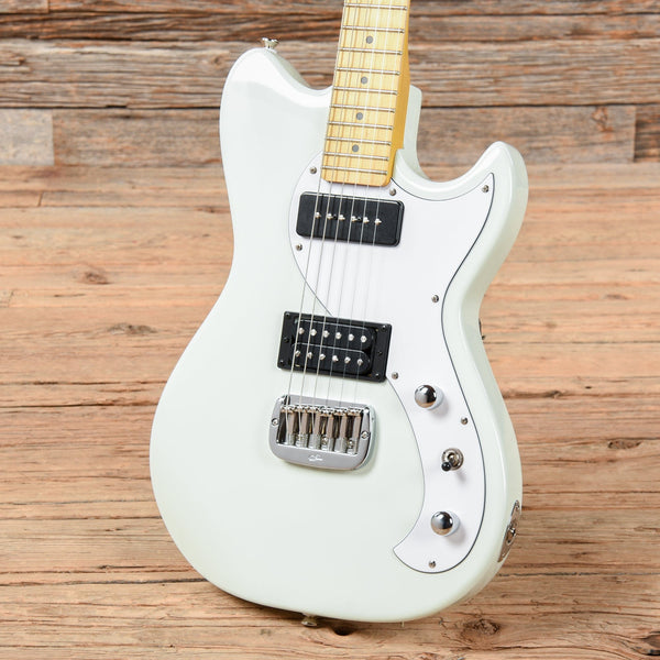G&L Tribute Series Fallout White 2021 – Chicago Music Exchange
