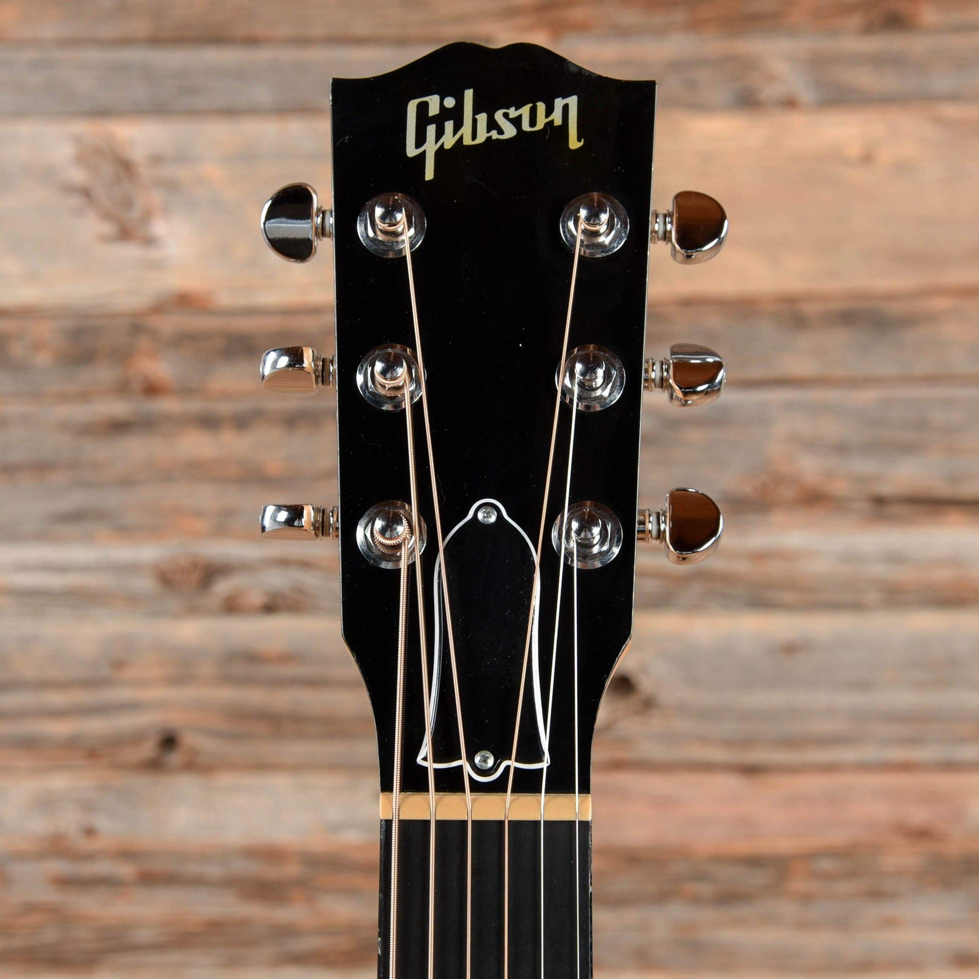 Gibson Montana HP 635 W Dreadnought Natural 2017 – Chicago Music Exchange