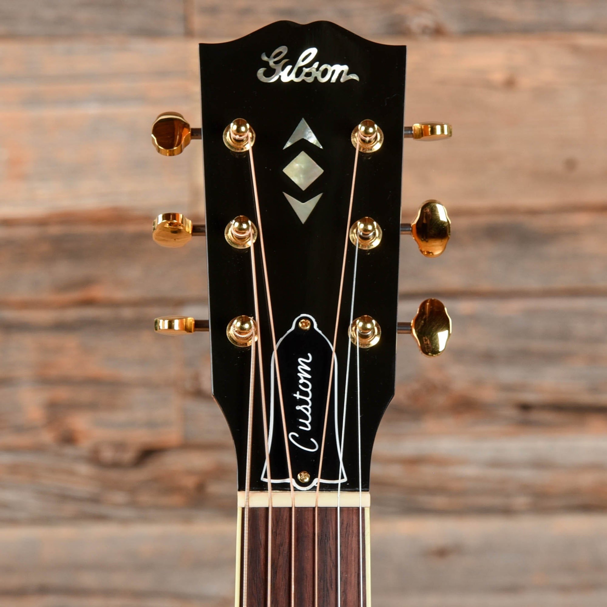 Gibson Custom Advanced Jumbo Flamed Maple Natural – Chicago Music Exchange