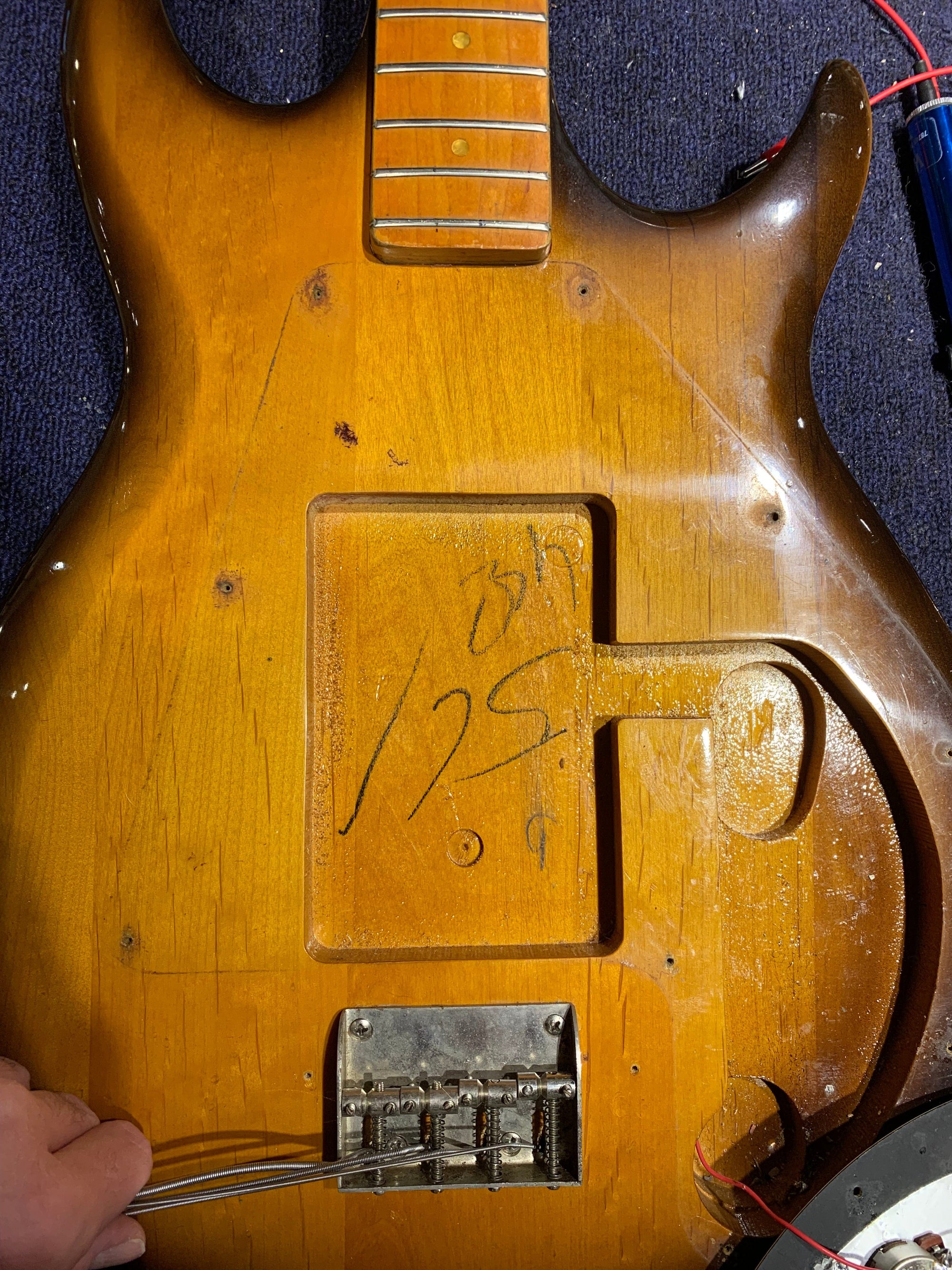 Gibson Grabber G3 Sunburst 1975 – Chicago Music Exchange