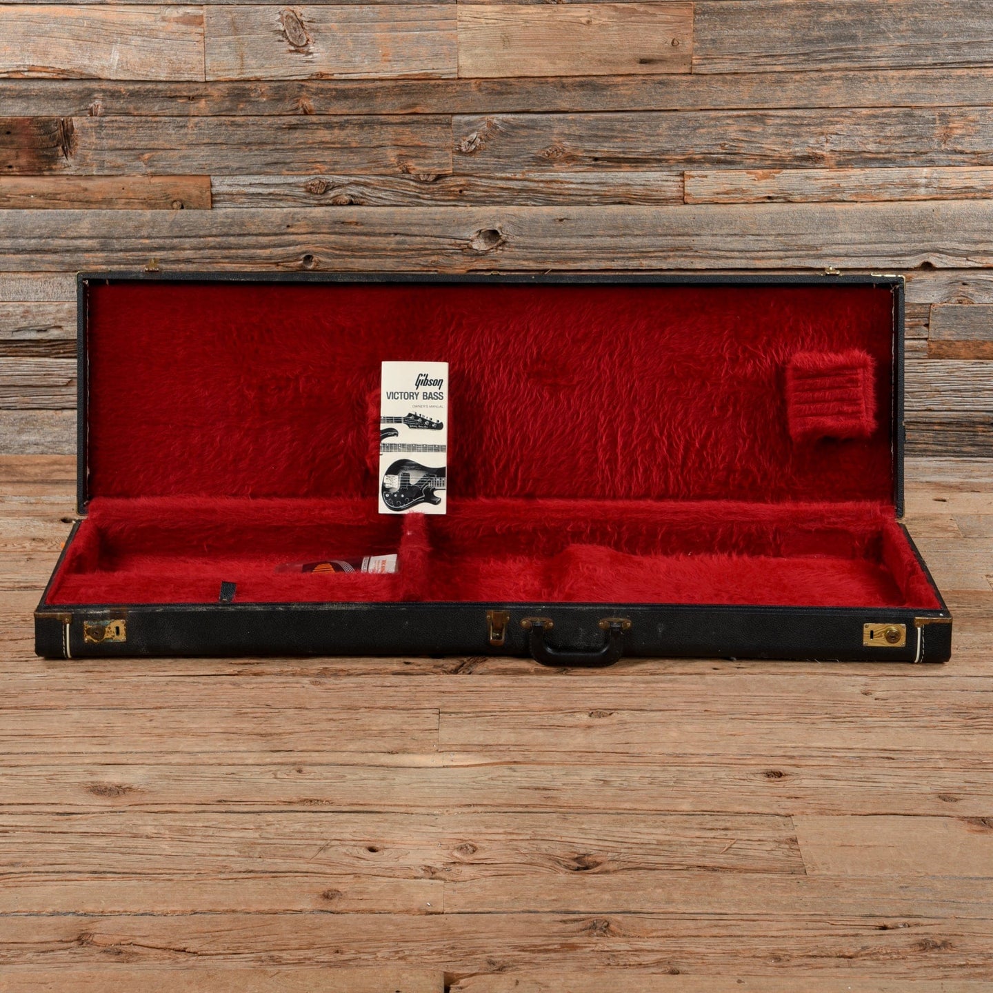 Gibson Victory Artist Sunburst 1981 – Chicago Music Exchange