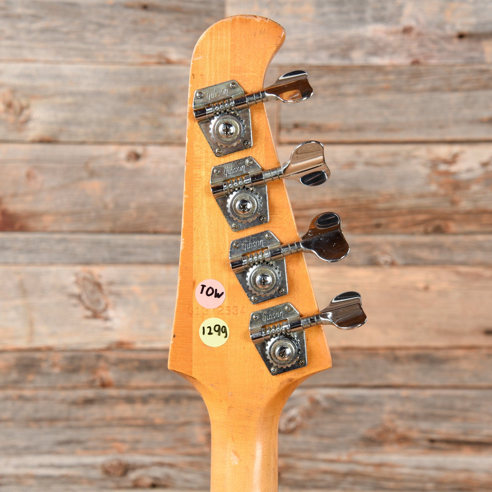 Gibson Victory Bass Red – Chicago Music Exchange