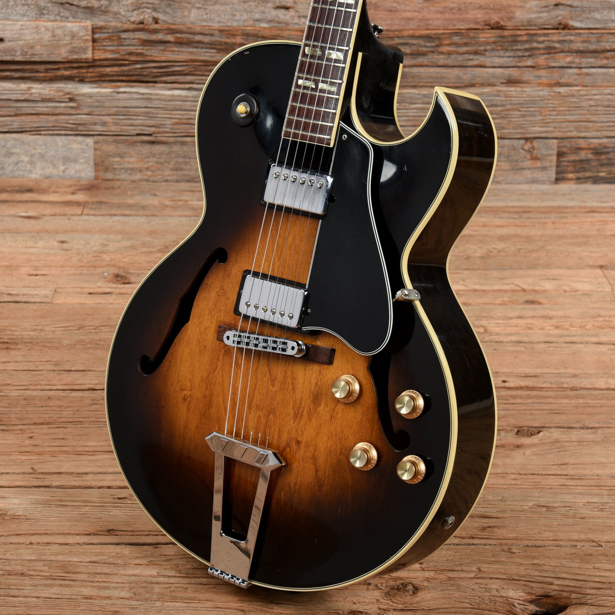 Gibson ES-175 Sunburst 1979 – Chicago Music Exchange