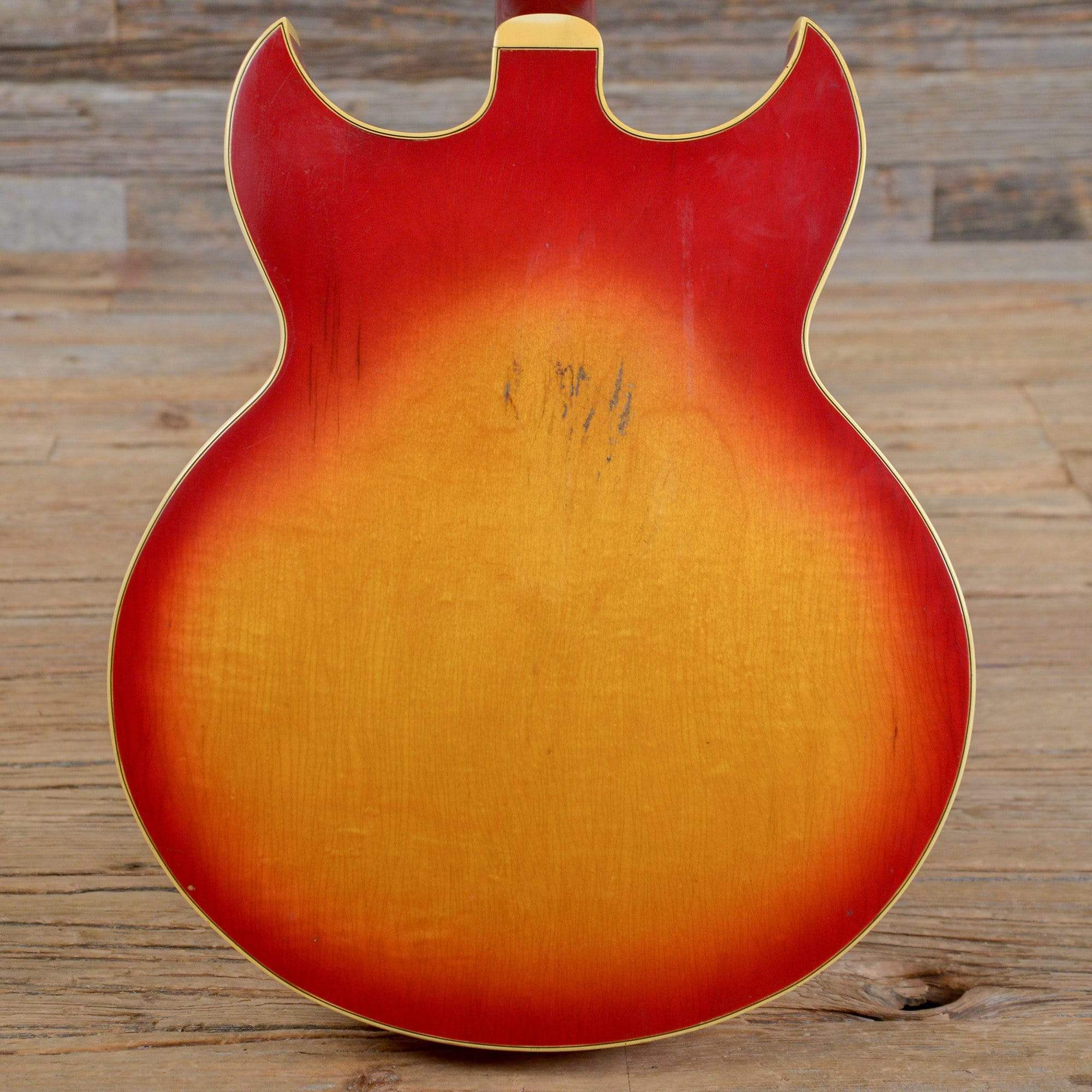Gibson Trini Lopez Deluxe Sunburst 1967 – Chicago Music Exchange