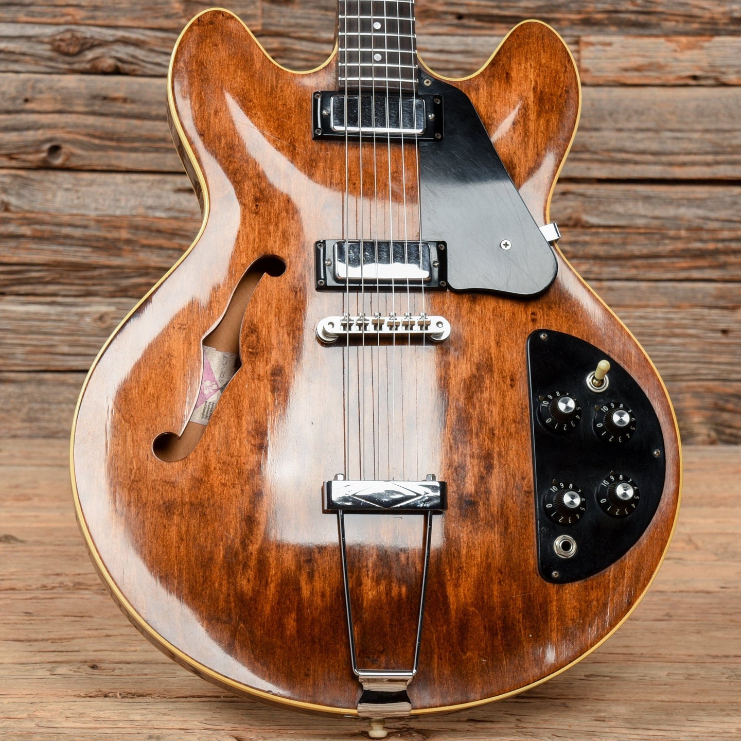 Gibson ES-325 Walnut 1975 – Chicago Music Exchange