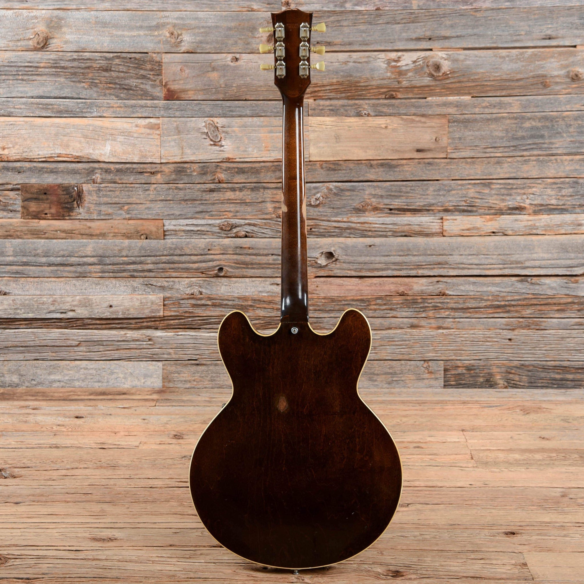 Gibson ES-335 Walnut 1975 – Chicago Music Exchange