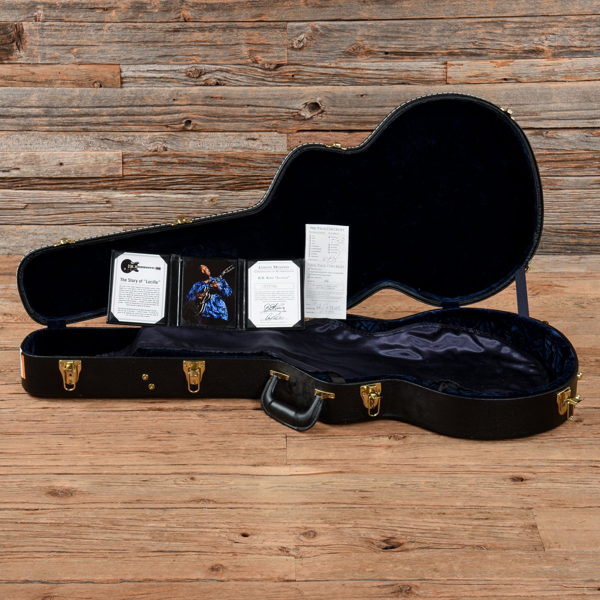 Gibson Lucille B.B. King Signature Ebony 2014 – Chicago Music Exchange