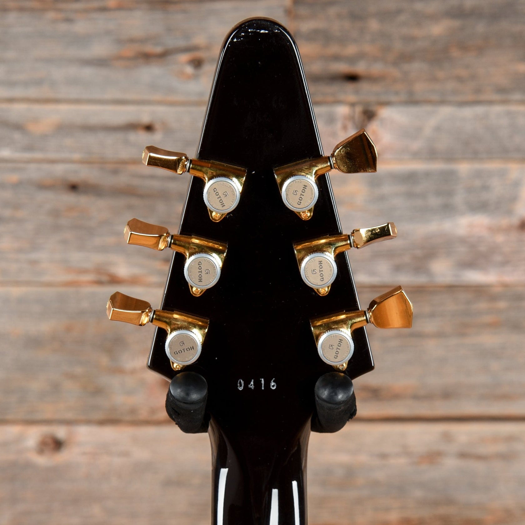 Gibson 50th Anniversary Flying V Brimstone Burst 2008 – Chicago Music ...