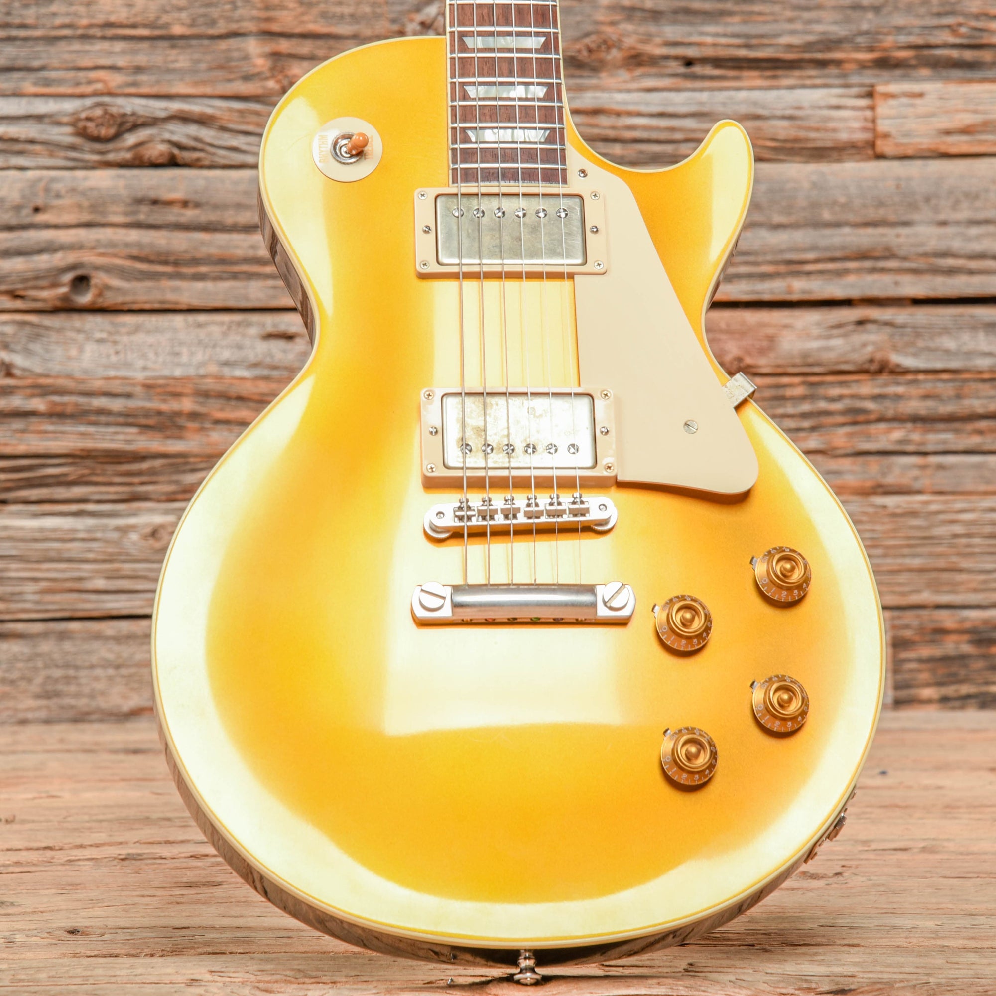 Gibson Custom 1957 Les Paul Standard Reissue VOS Gold Top Dark Back 20 ...