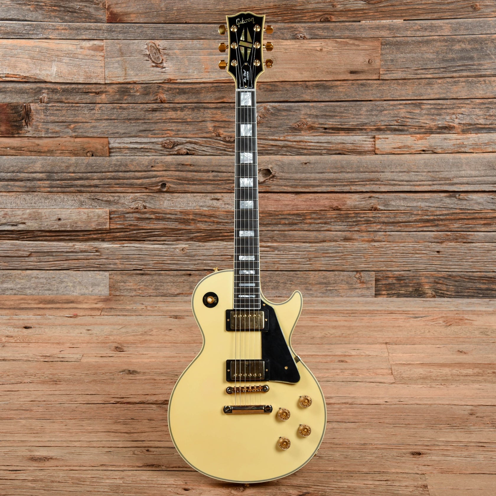 Gibson Custom Shop 1974 Les Paul Custom Alpine White VOS – Chicago Music Exchange