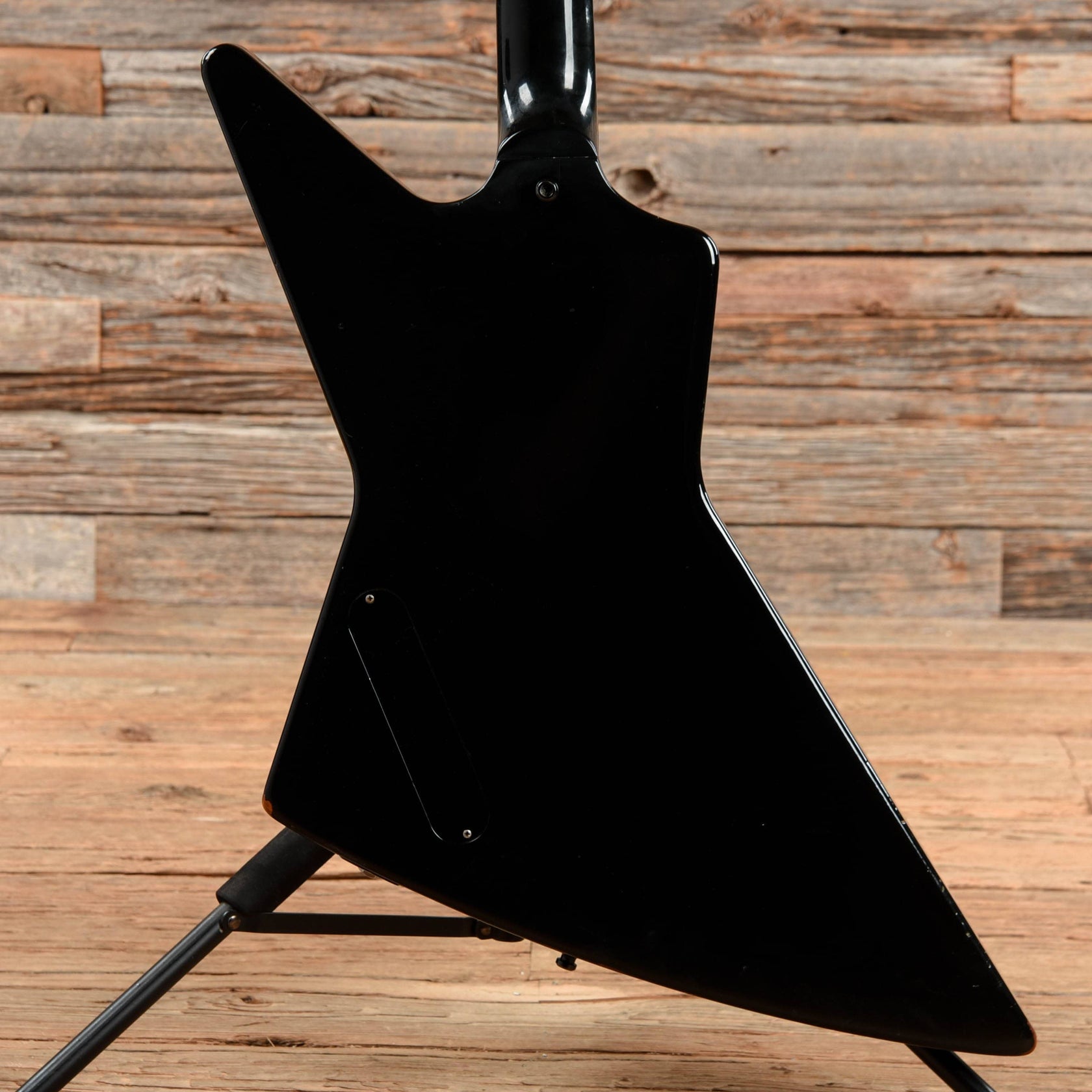 Gibson Explorer Black 1991 – Chicago Music Exchange