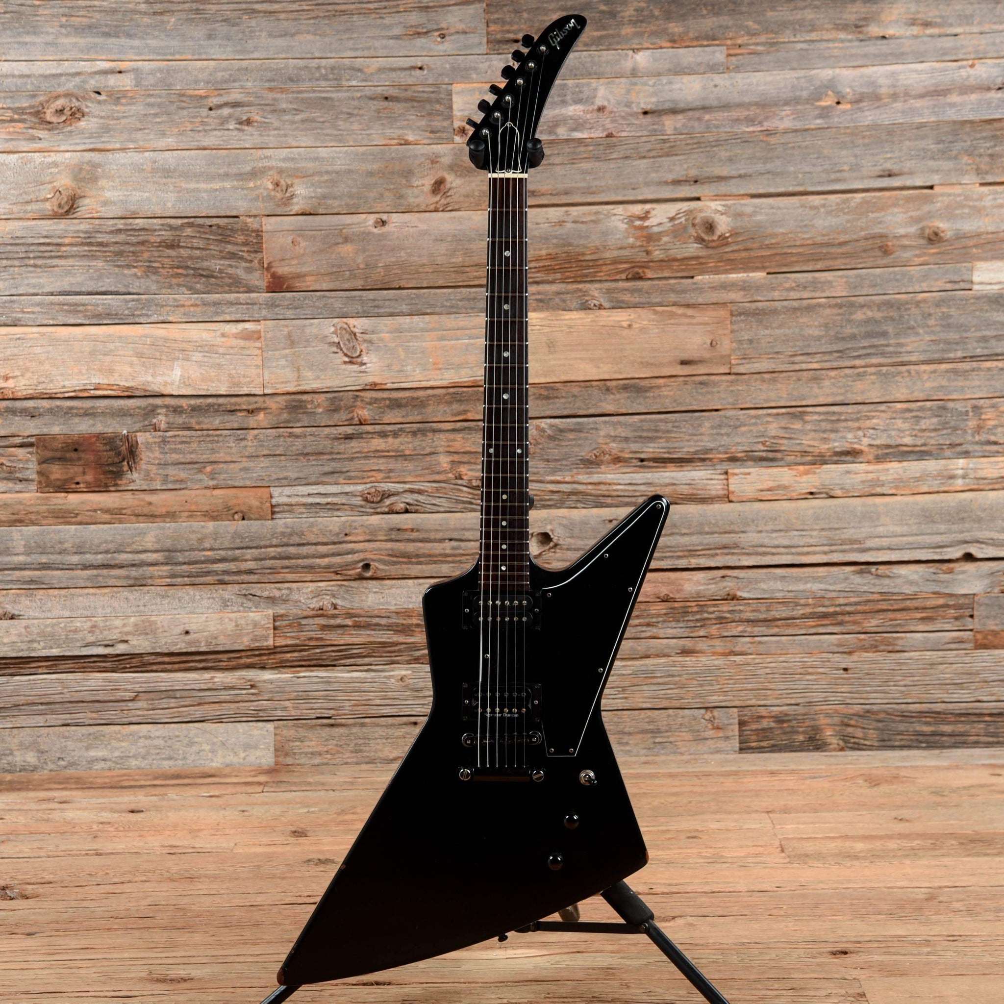 Gibson Explorer Black 1991 – Chicago Music Exchange