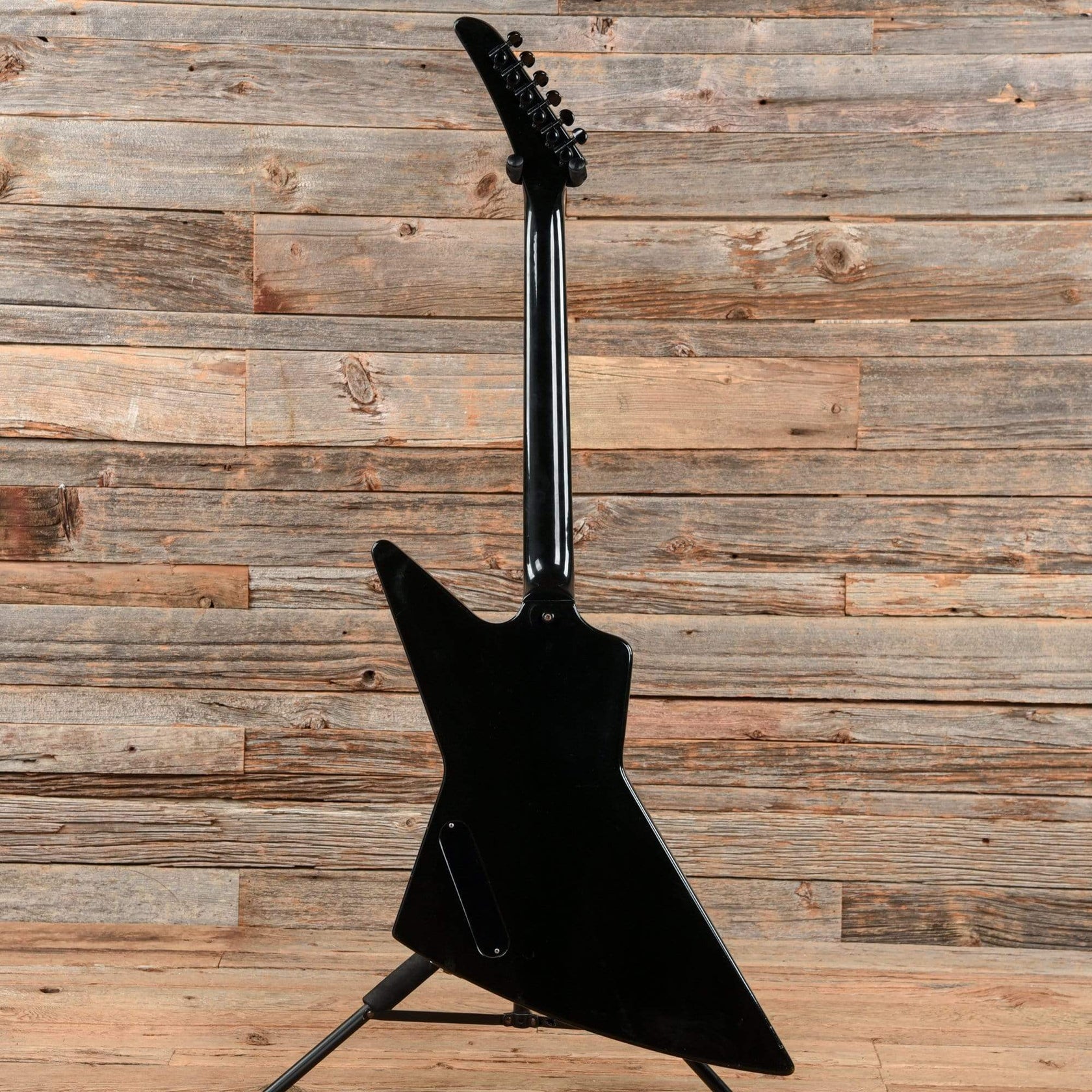 Gibson Explorer Black 1996 – Chicago Music Exchange