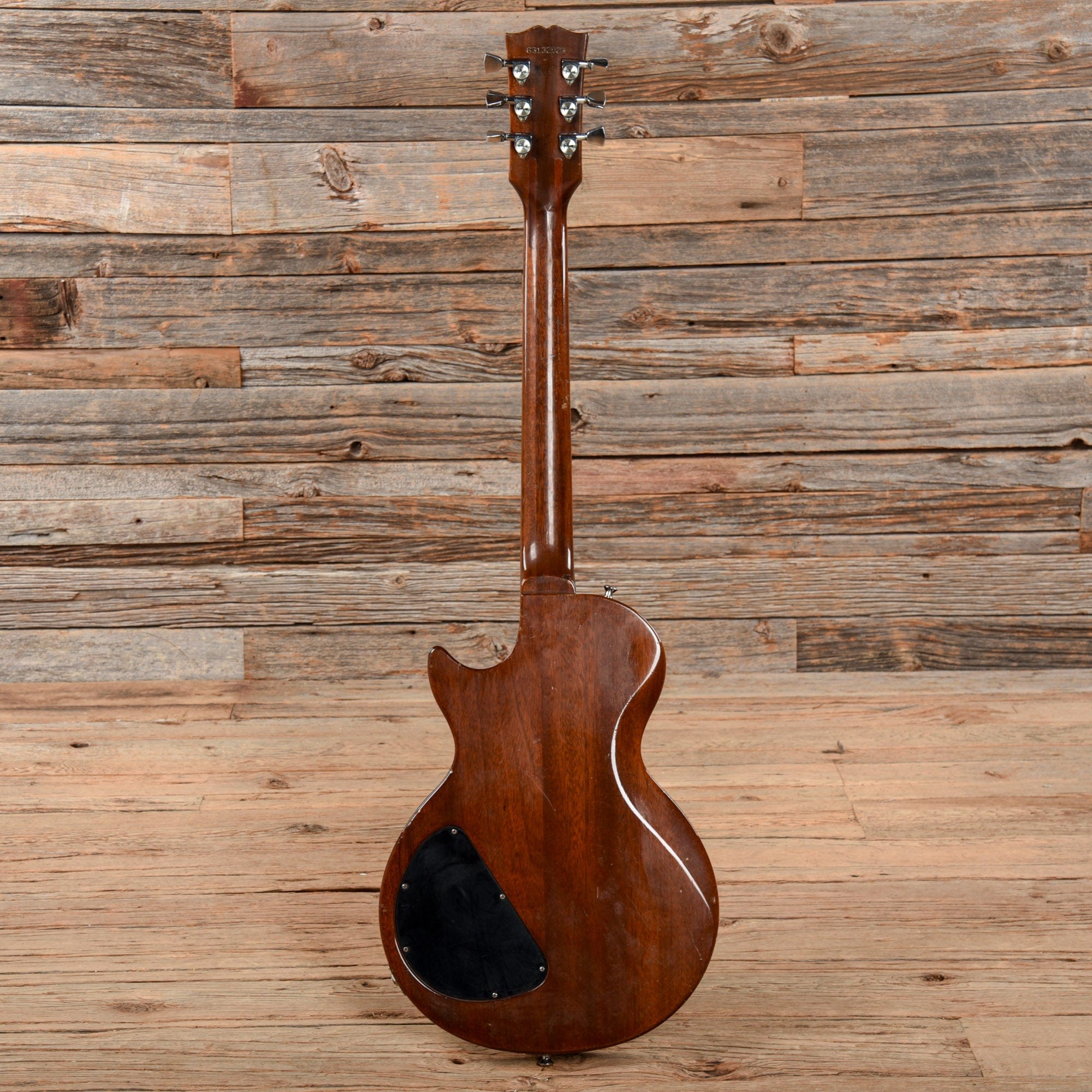 Gibson Firebrand Les Paul Walnut 1982 – Chicago Music Exchange