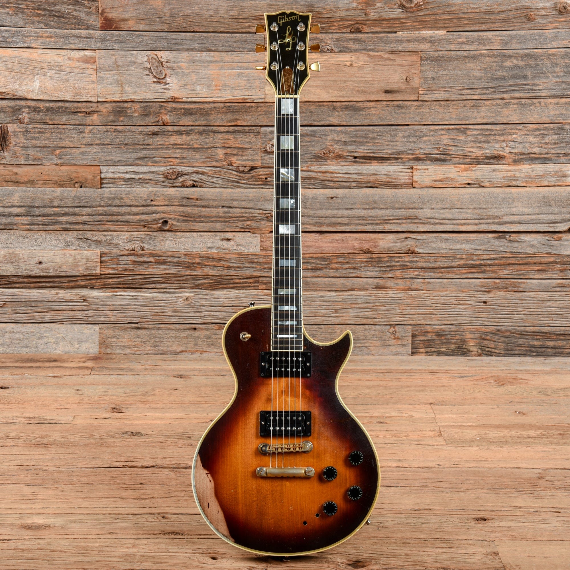 Gibson Les Paul Artist Sunburst 1981 – Chicago Music Exchange