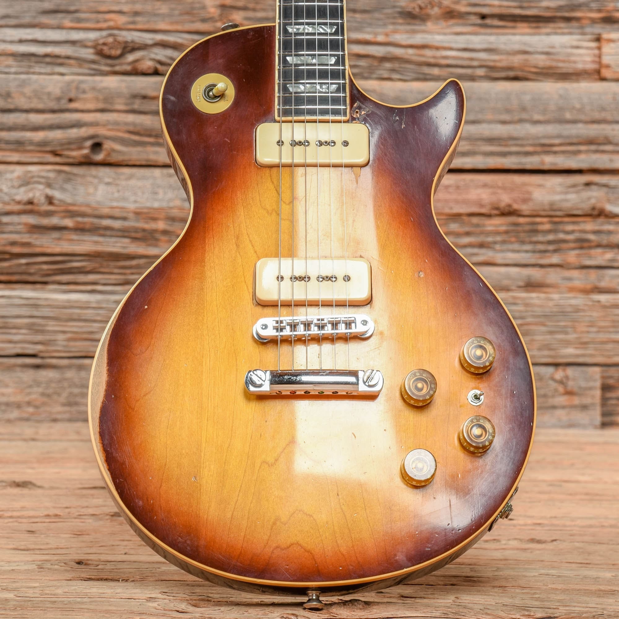 Gibson Les Paul Pro Deluxe Sunburst 1979 – Chicago Music Exchange
