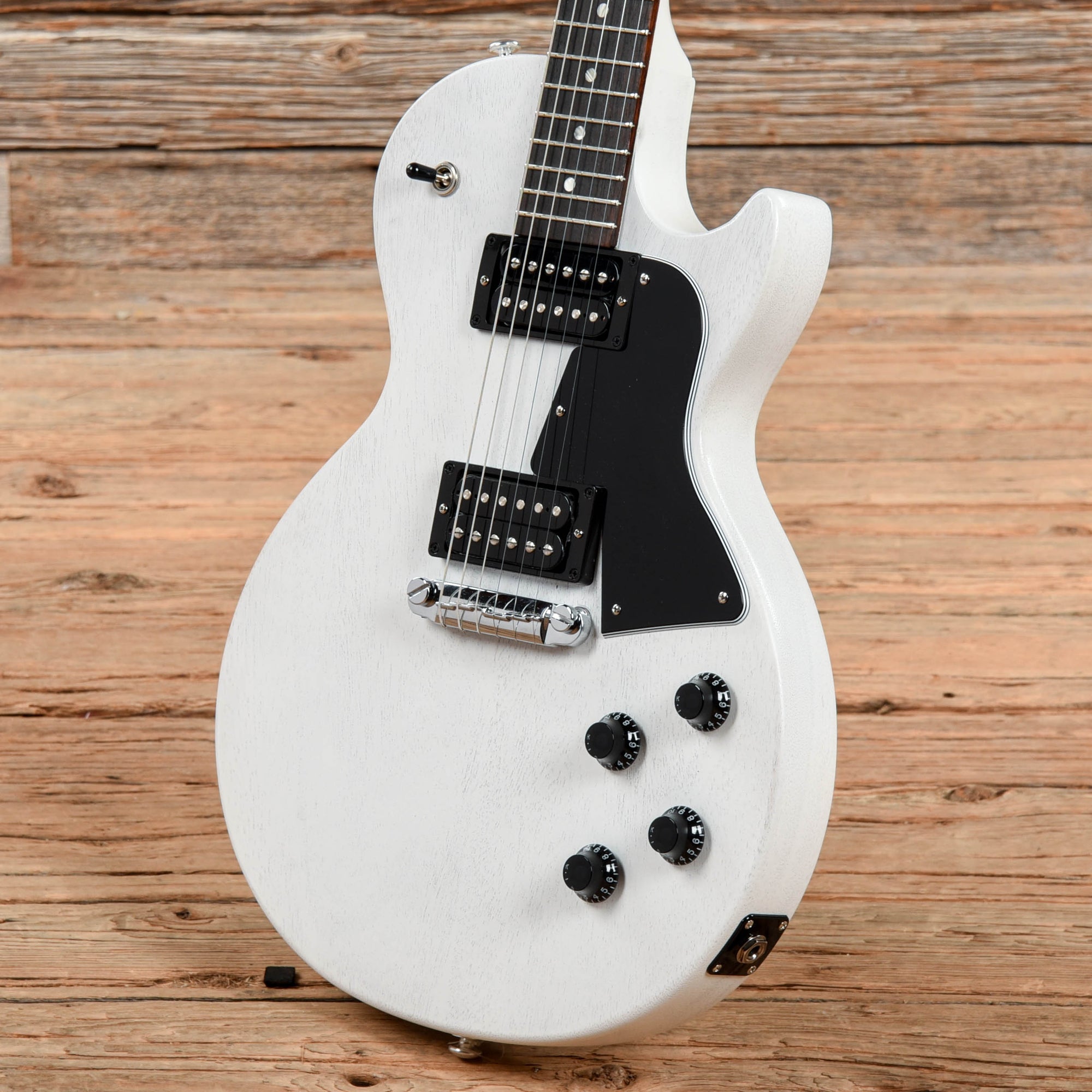 Gibson Les Paul Special Tribute Worn White 2019 – Chicago Music Exchange
