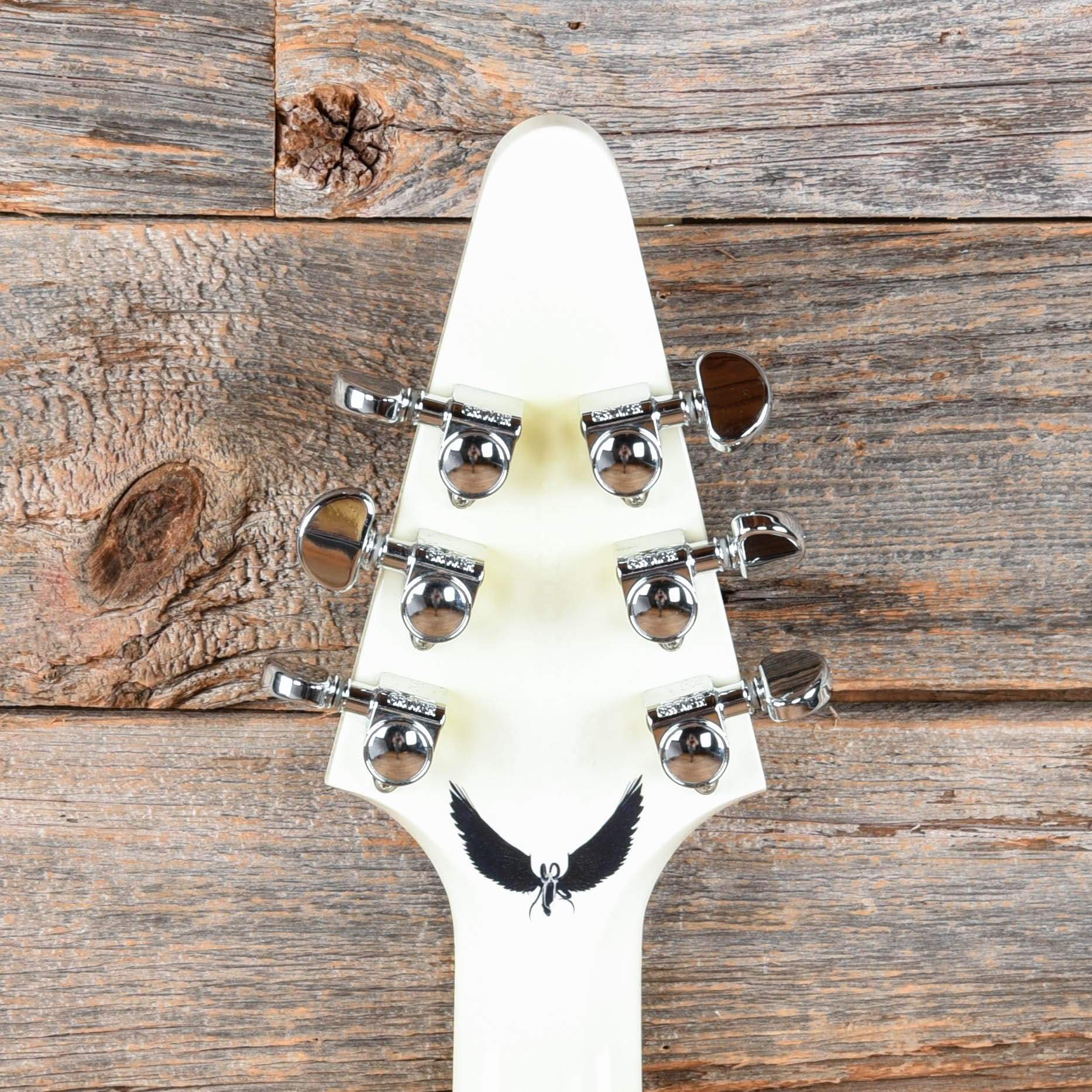 Gibson Snow Falcon Flying V White 2013 – Chicago Music Exchange
