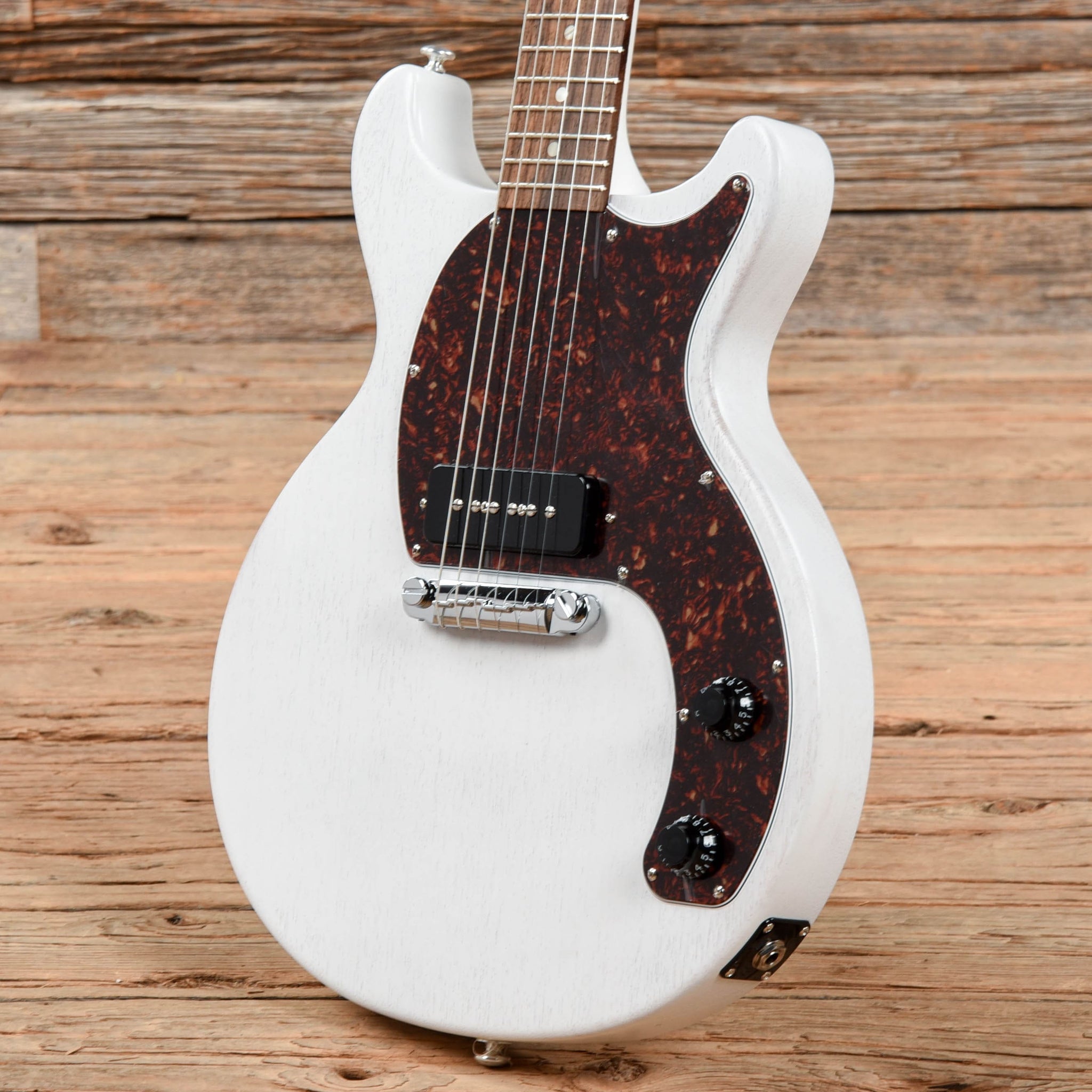Gibson USA Les Paul Junior Tribute DC Worn White w/Tortoise Pickguard – Chicago Music Exchange