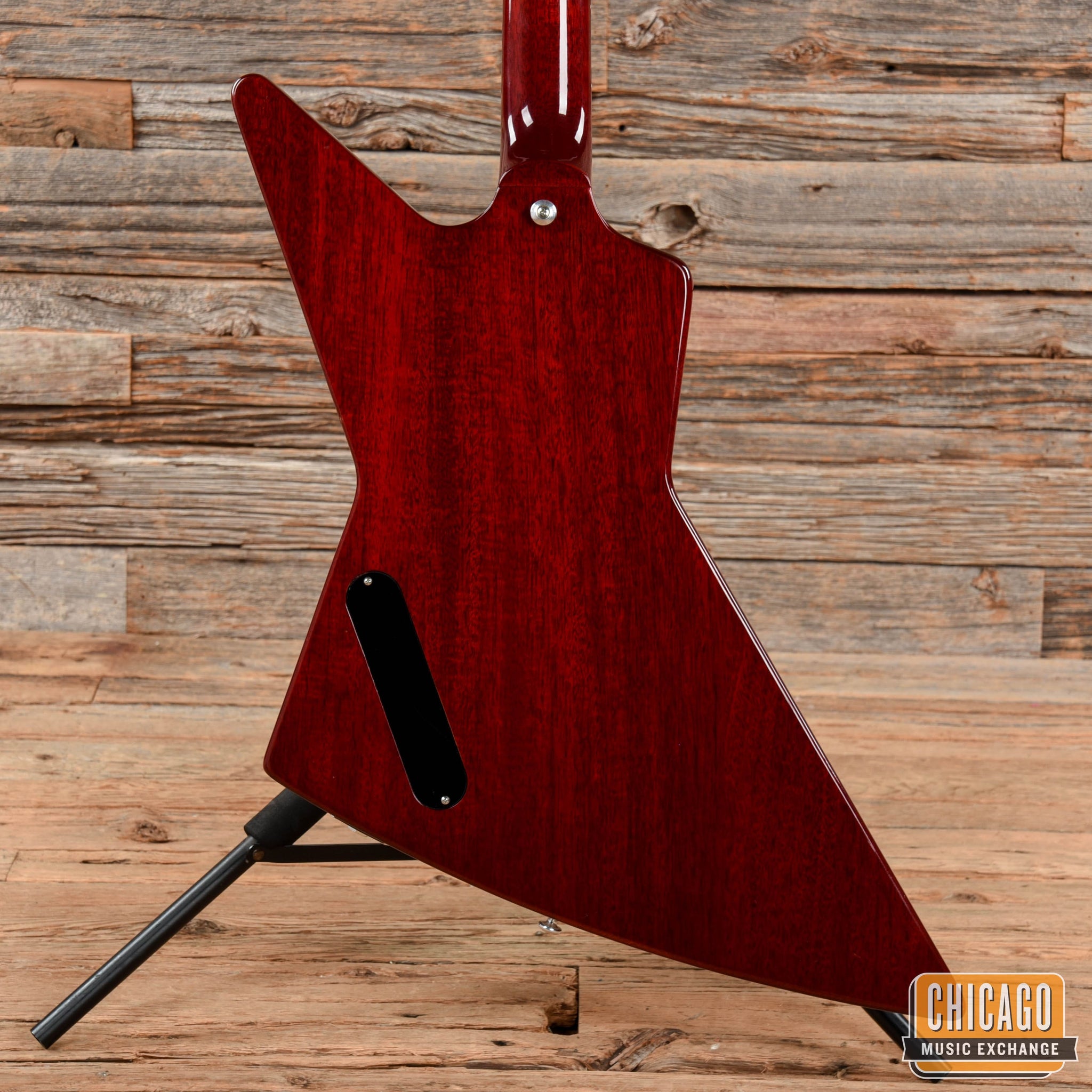 Gibson Explorer Cherry – Chicago Music Exchange